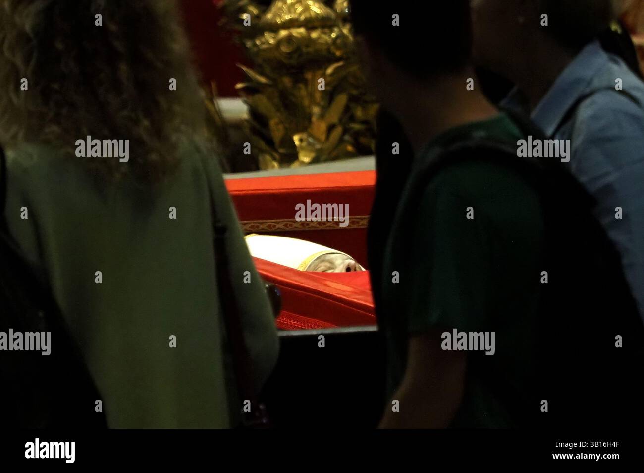 Pope Francis birth name Jorge Mario Bergoglio is the 266th Pope of the ...