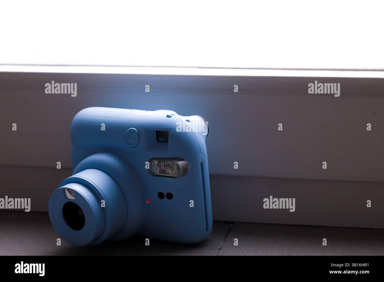 Landscape old style camera hi-res stock photography and images - Alamy