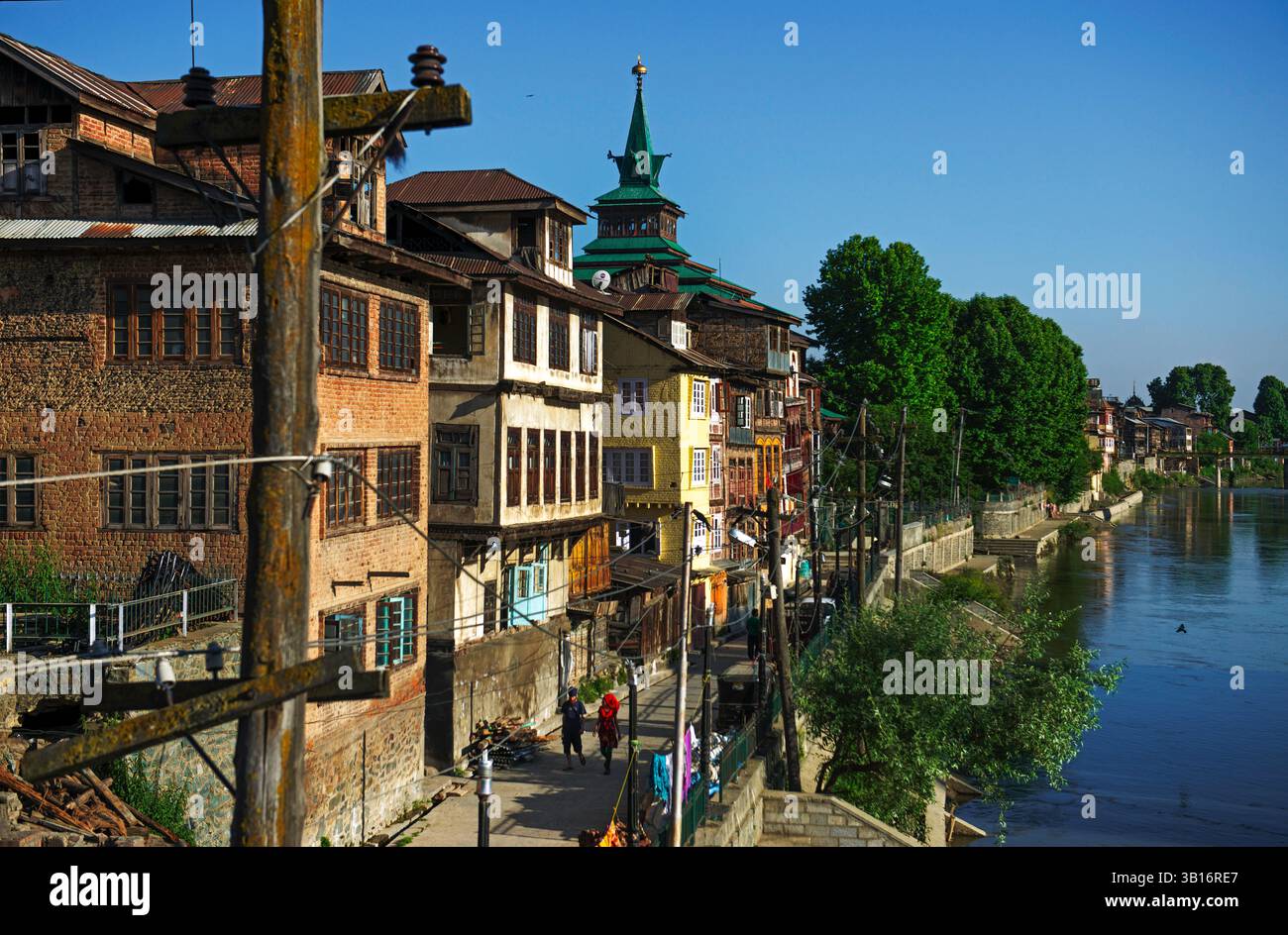 Srinagar, the summer capital of Jammu and Kashmir, is situated on the ...