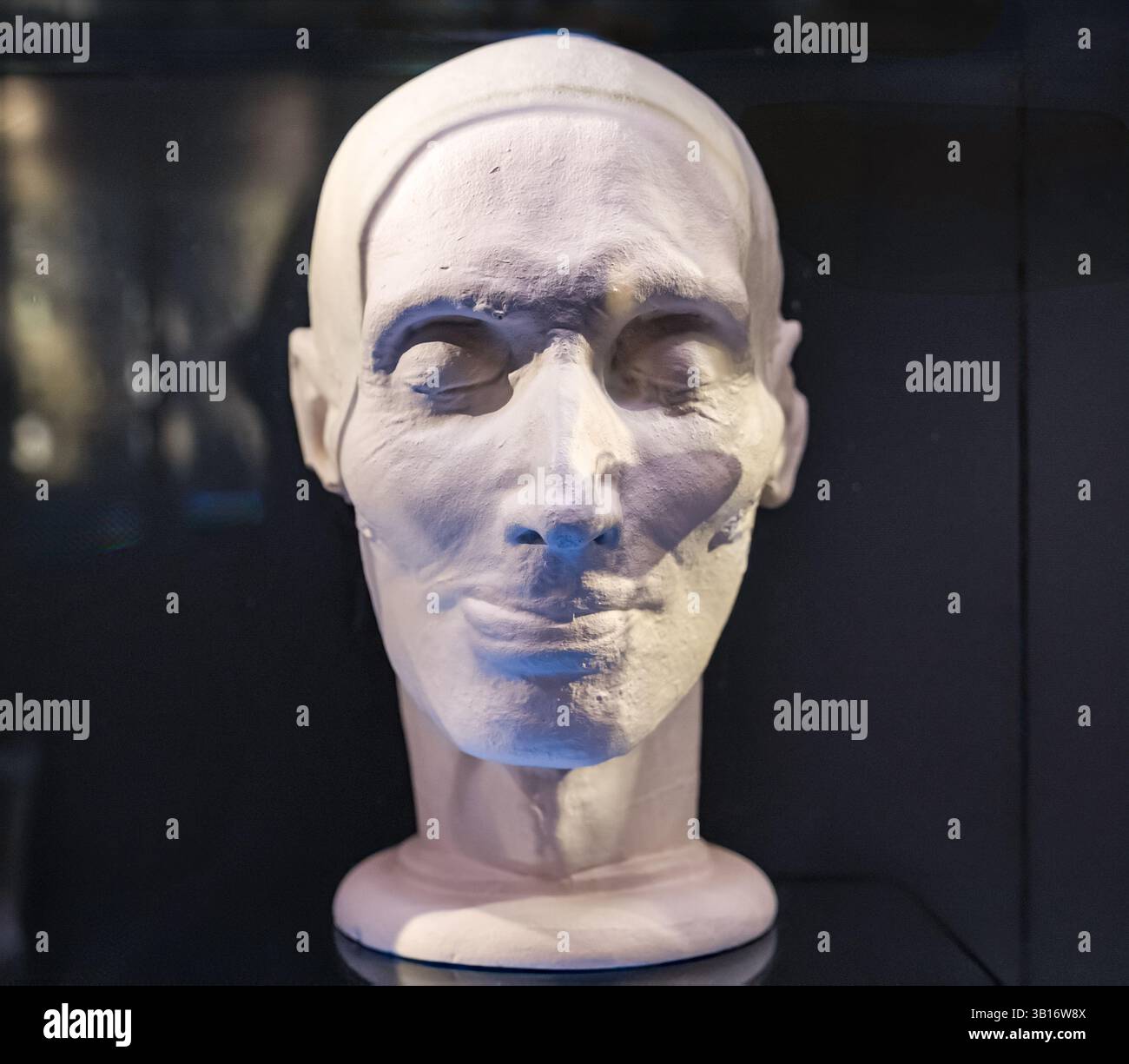 19th century plaster cast death mask of George Combe for study of ...