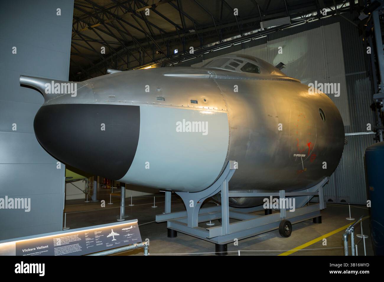 Raf vickers valliant hi-res stock photography and images - Alamy