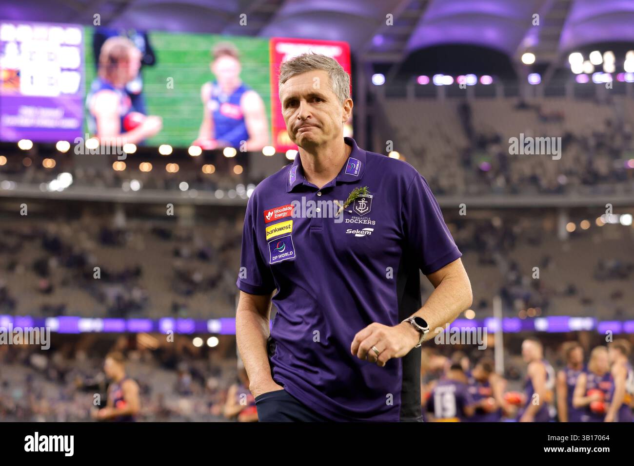 Perth, Australia. 25th Apr, 2025. Justin Longmuir, coach of the ...