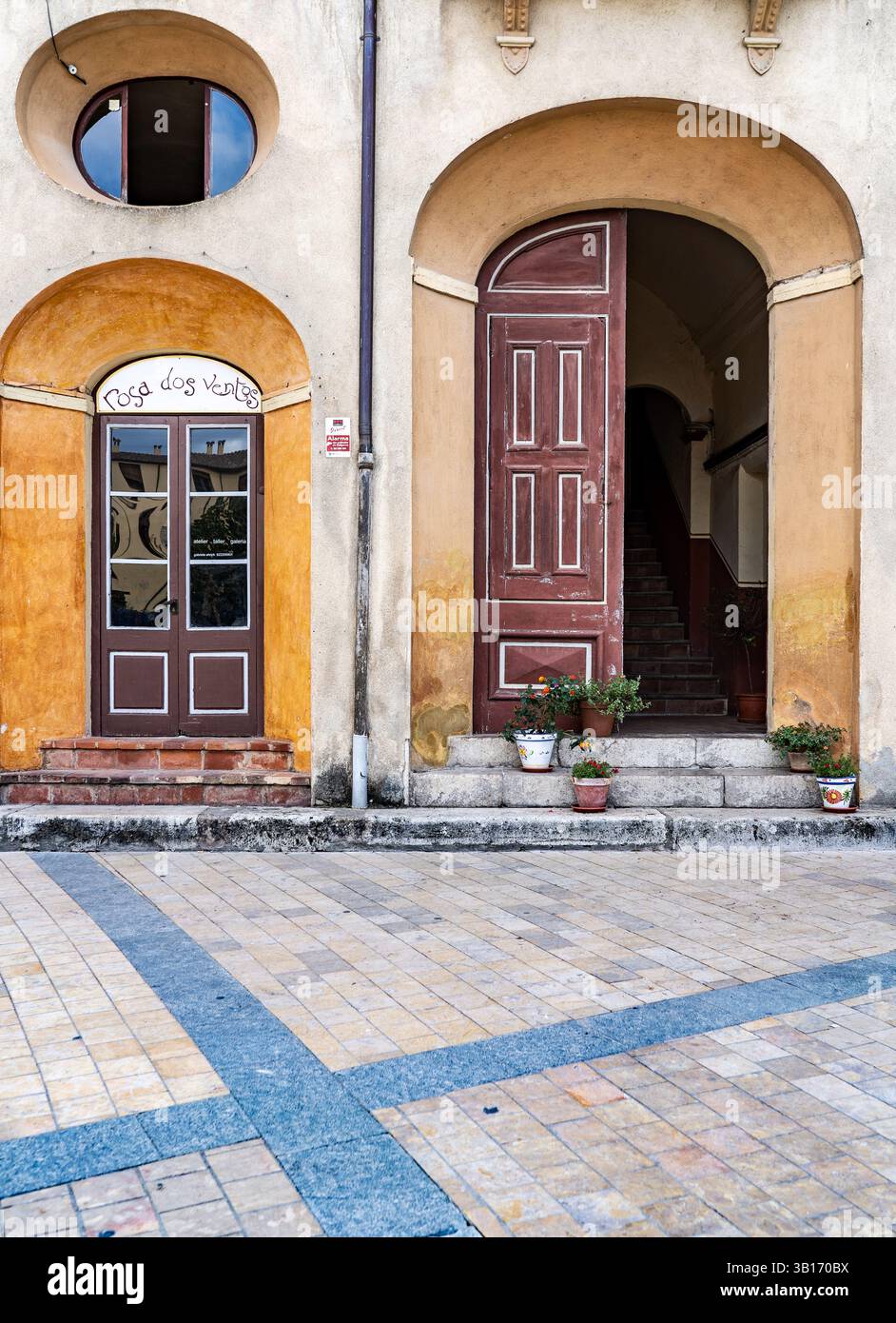 Staircase leading scenic bridge view hi-res stock photography and ...