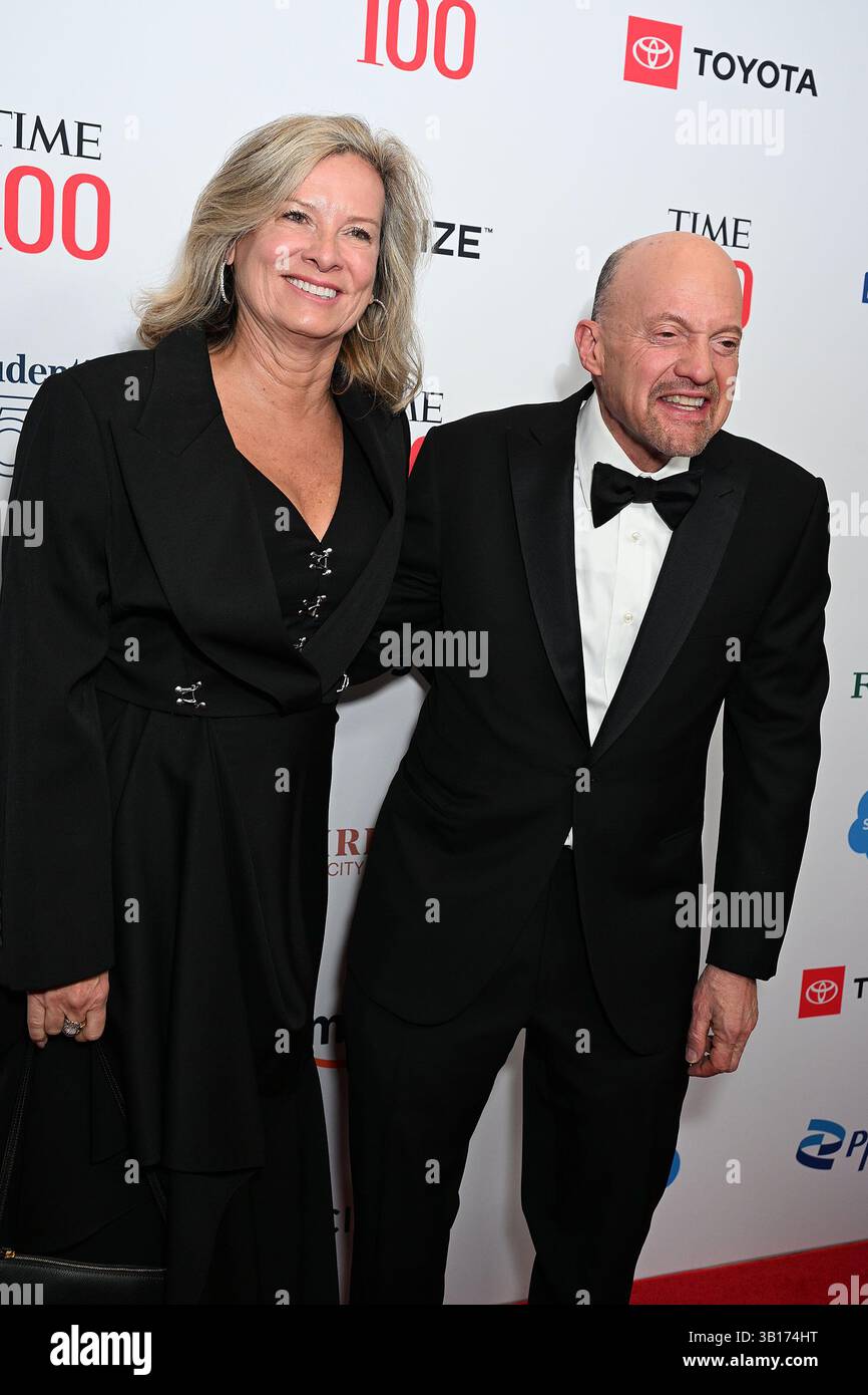 Jim Cramer and wife Lisa Cadette Detwiler attends the 2025 TIME 100 ...