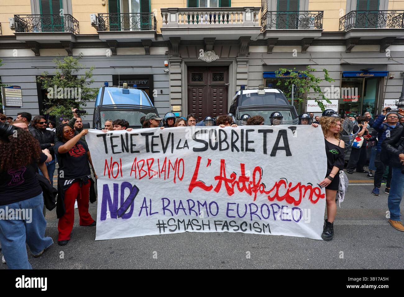 Naples, Italy, 25 April 2025. People during the demonstration to ...