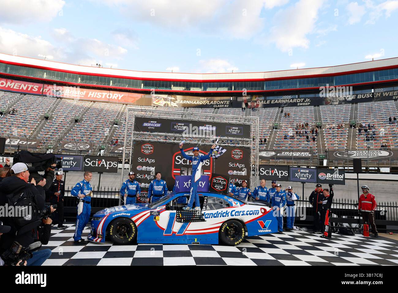 Bristol, Tn, USA. 12th Apr, 2025. Bristol, TN USA - April 12, 2025:KYLE ...