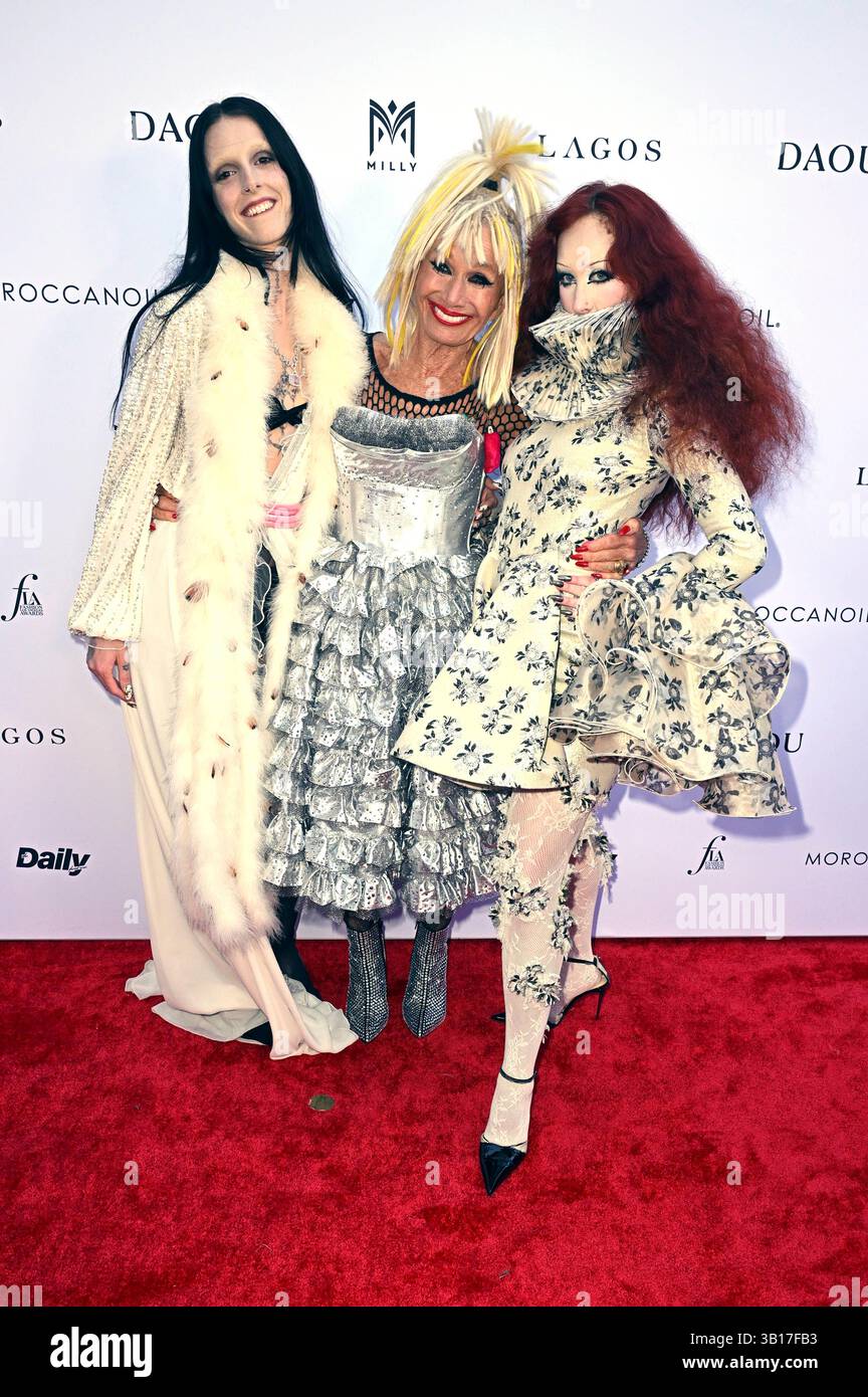 Genesis Webb, Betsey Johnson und Chappell Roan bei der Verleihung der 9 ...