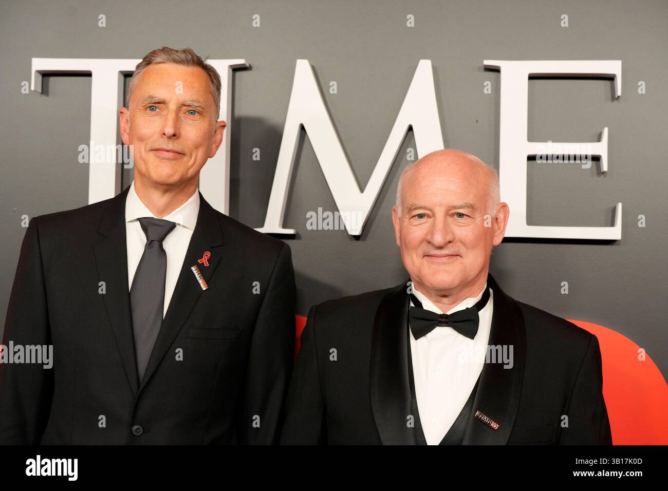 Czech biochemist Tomas Cihlar (L) and US biochemist Wesley Sundquist (R ...