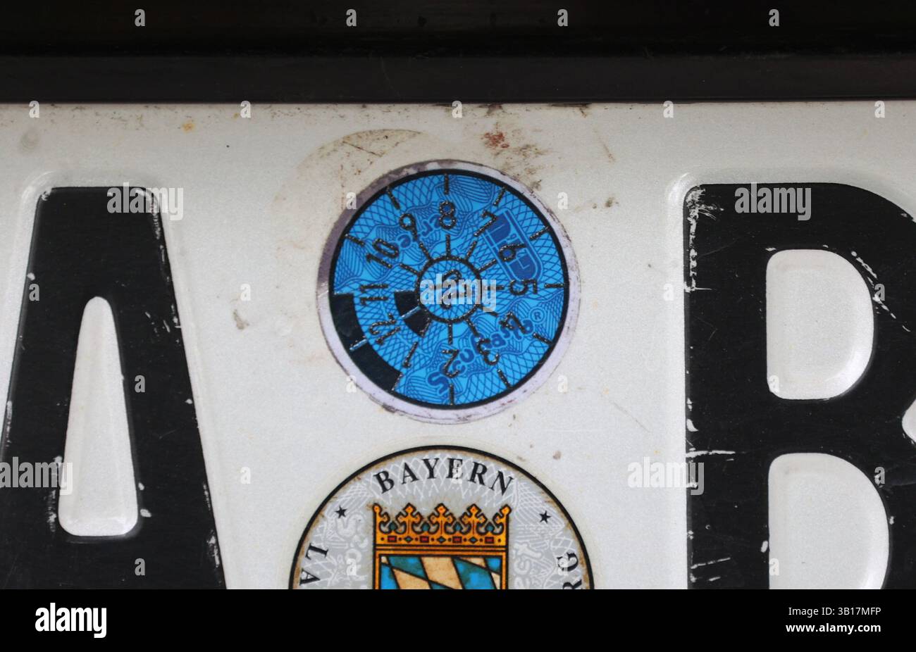 Deutschland. 25th Apr, 2025. ! ACHTUNG BILD WURDE BEARBEITET ! Hier im ...