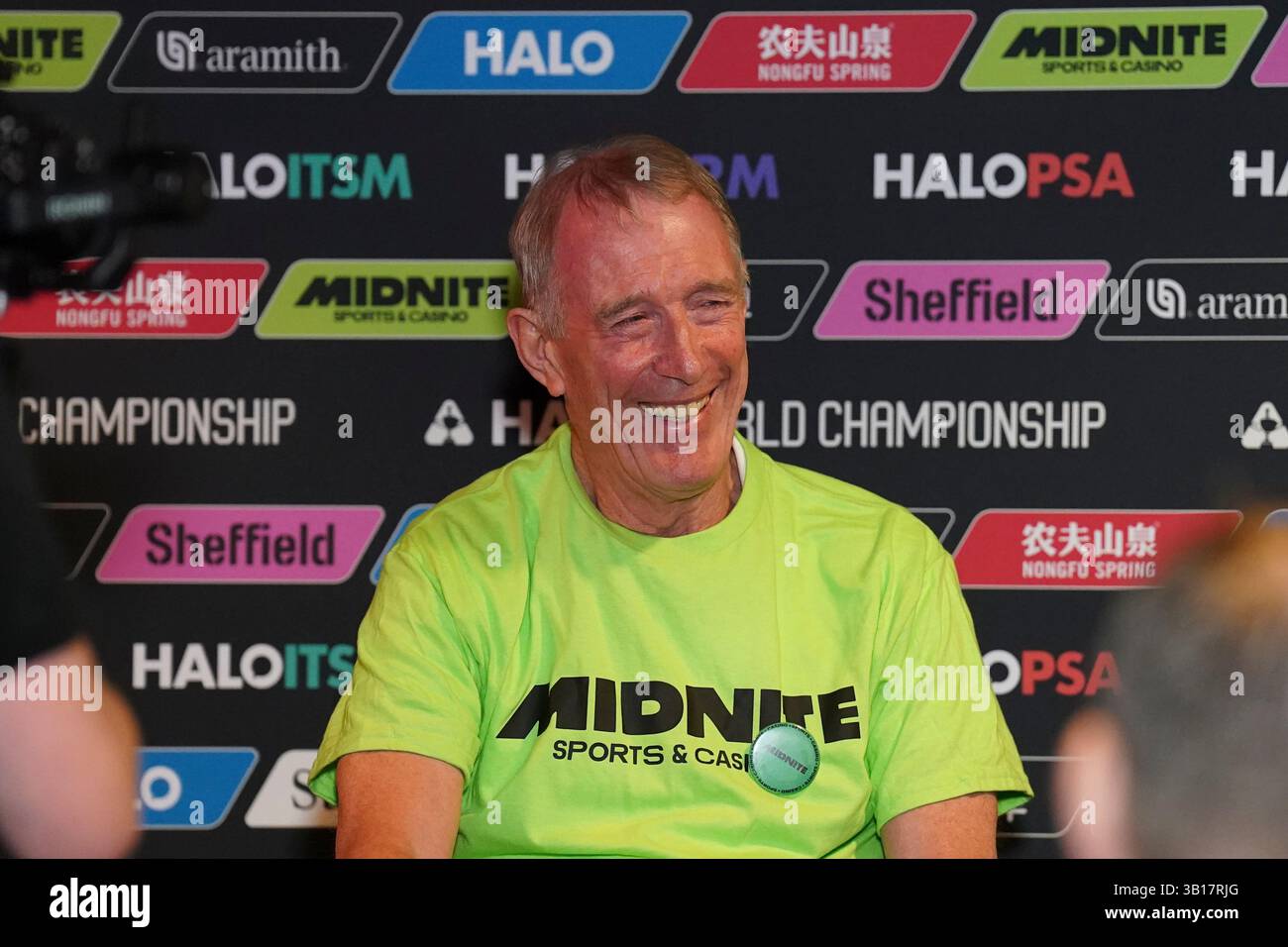 Brian Nicholls winner of the £25,000 prize after Mark Allen of Northern ...