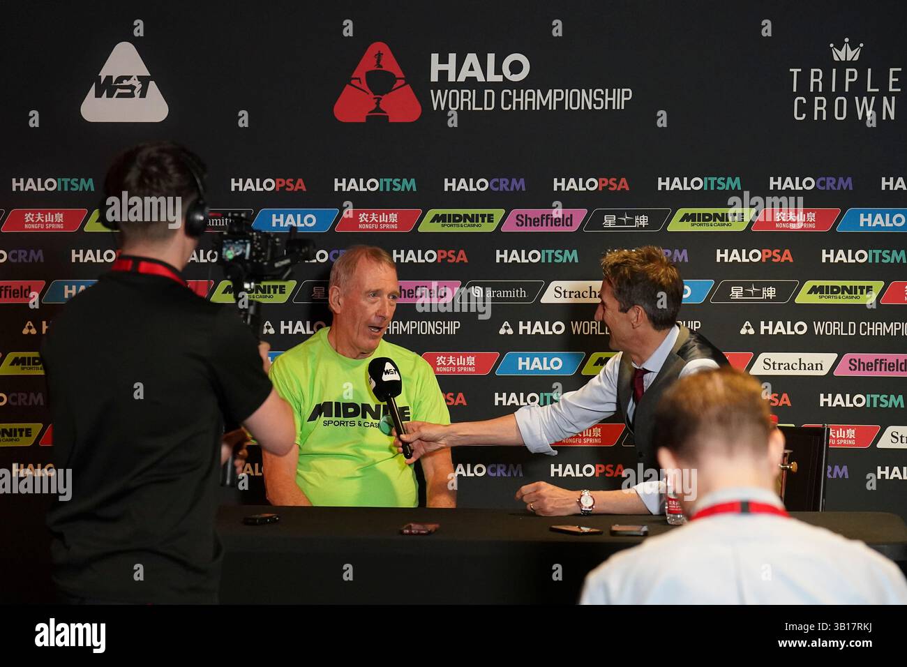 Sheffield, UK. 25th Apr, 2025. Brian Nicholls winner of the £25,000 ...