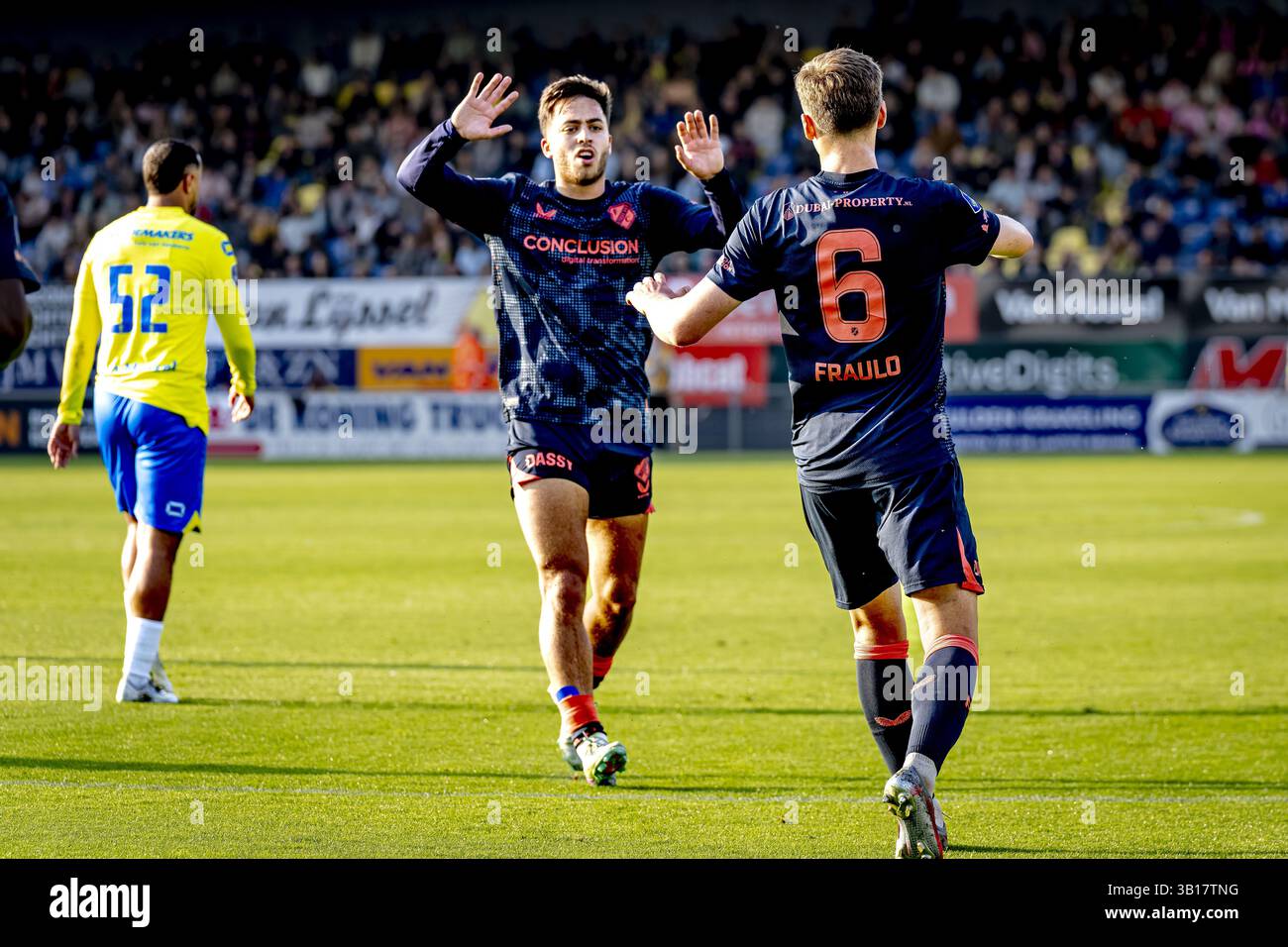 WAALWIJK, Netherlands. 25th Apr, 2025. SPO, Mandemakers Stadium, Dutch eredivisie, season 2024/ ...