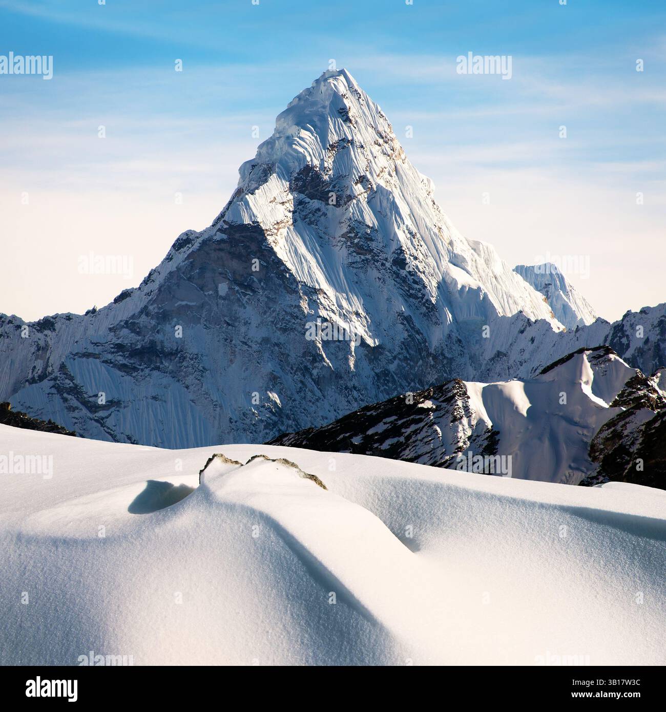 View of mount Ama Dablam peak with snow drift on the way to Mt Everest ...
