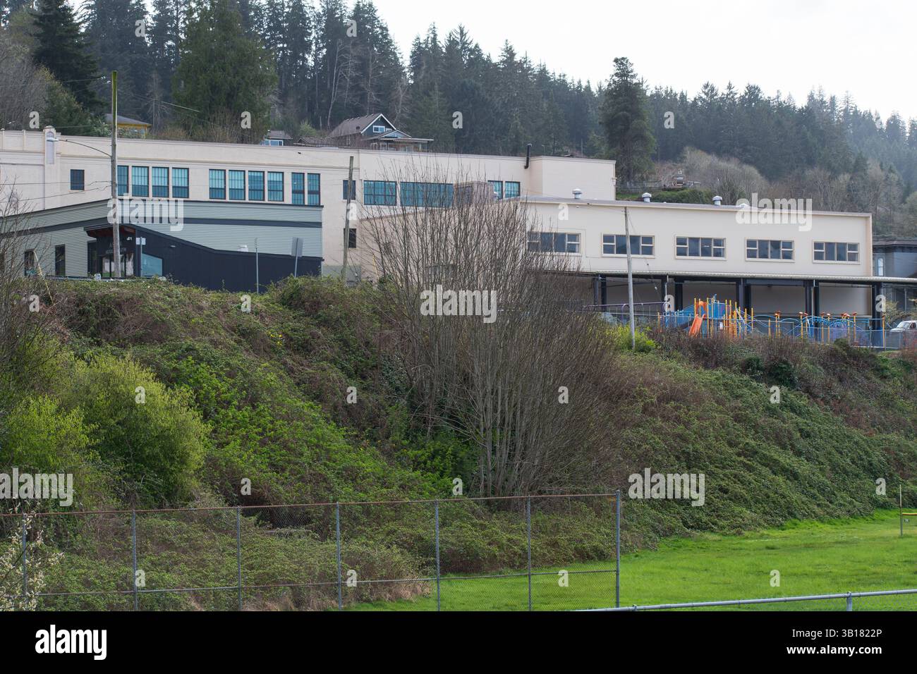 ASTORIA, OR, USA - APR 12, 2025: John Jacob Astor Elementary School ...