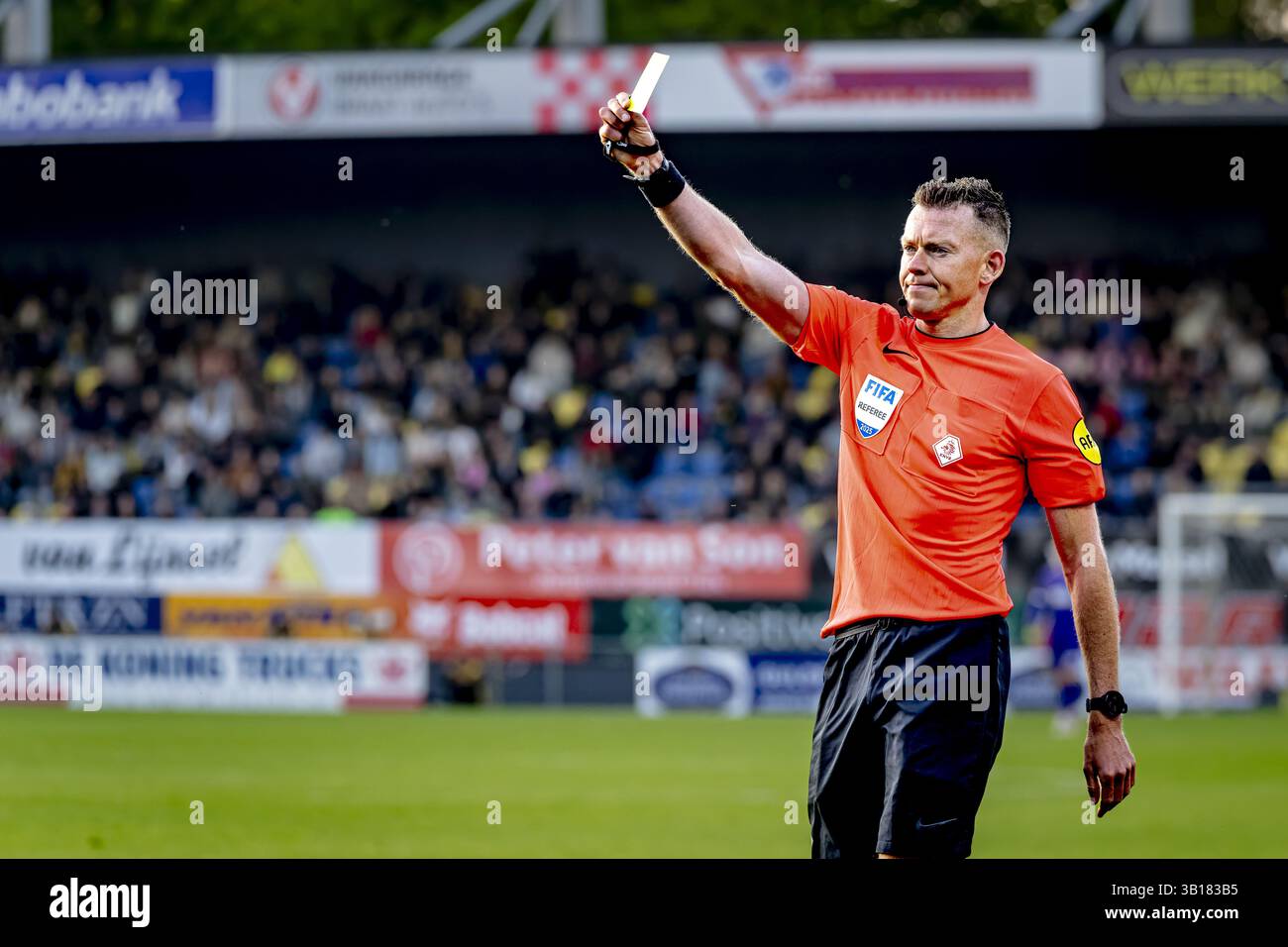 WAALWIJK, Netherlands. 25th Apr, 2025. SPO, Mandemakers Stadium, Dutch eredivisie, season 2024/ ...