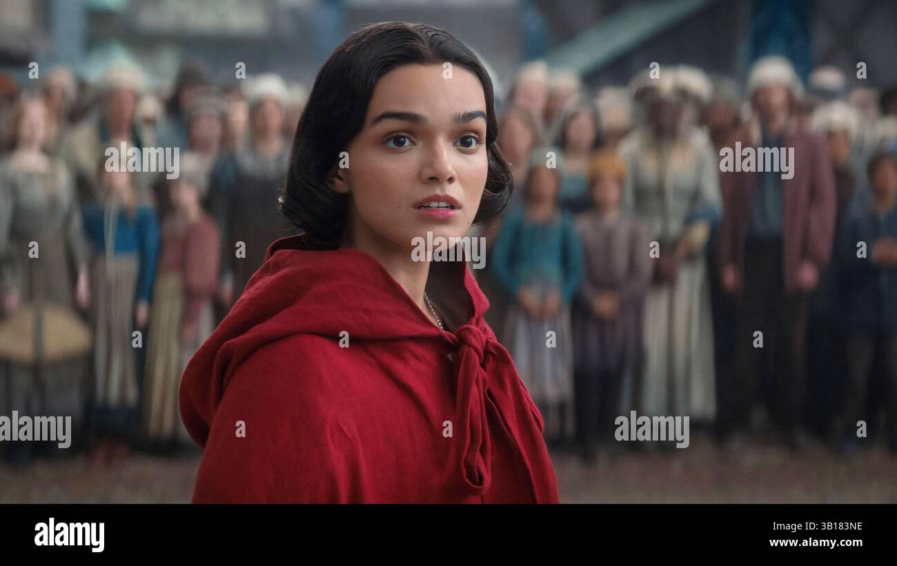 RACHEL ZEGLER in SNOW WHITE (2025), directed by MARC WEBB. Credit: WALT ...