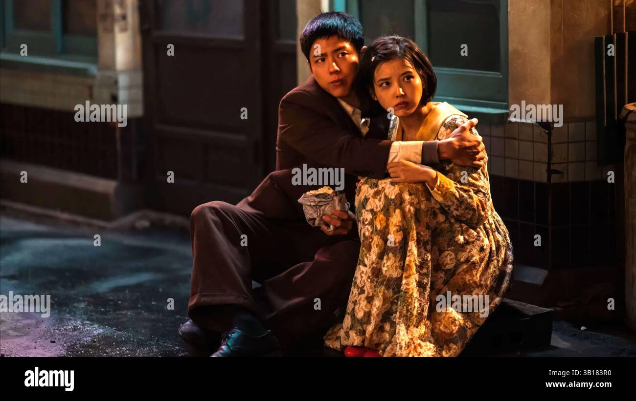 IU-LEE JI-EUN and PARK BO-GUM in WHEN LIFE GIVES YOU TANGERINES (2025 ...