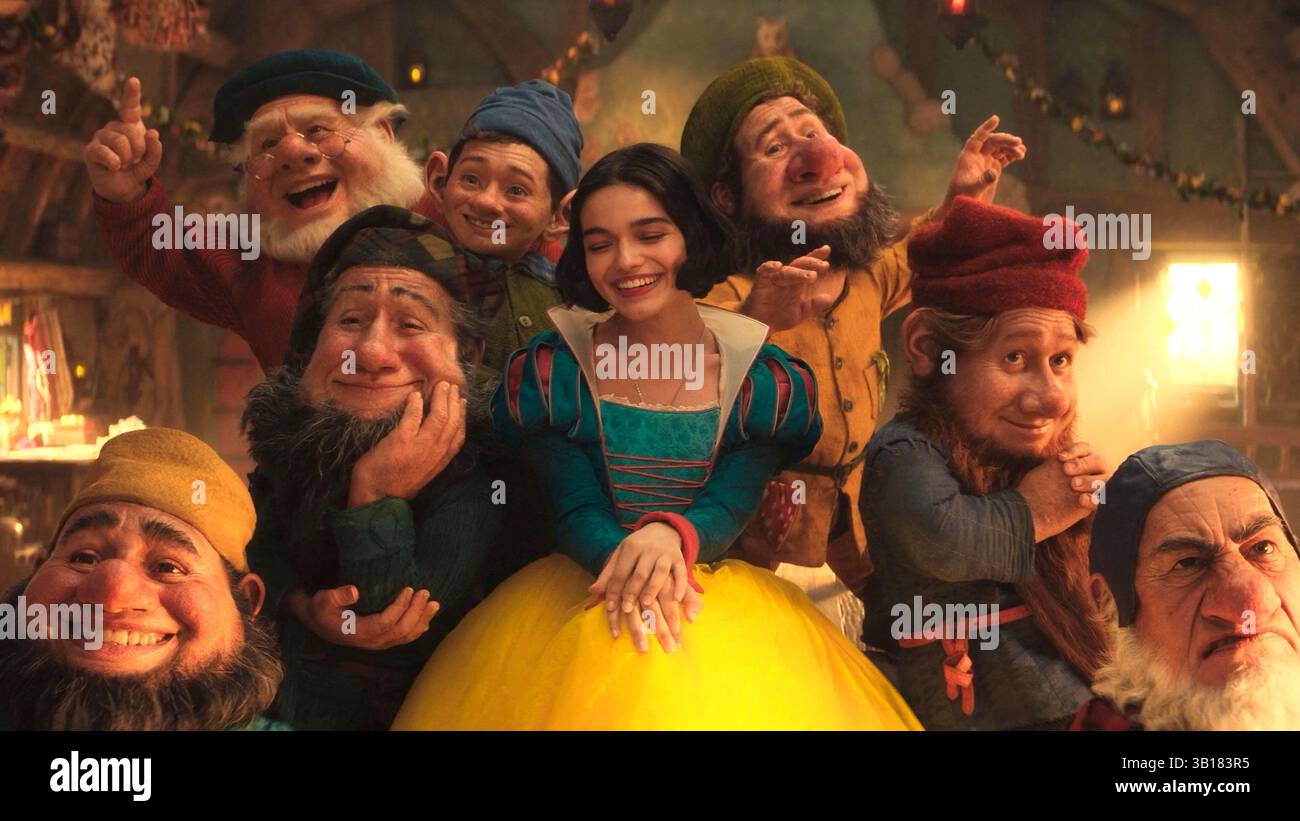 RACHEL ZEGLER in SNOW WHITE (2025), directed by MARC WEBB. Credit: WALT ...