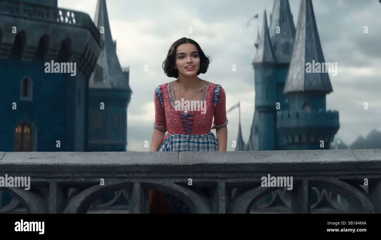 RACHEL ZEGLER in SNOW WHITE (2025), directed by MARC WEBB. Credit: WALT ...