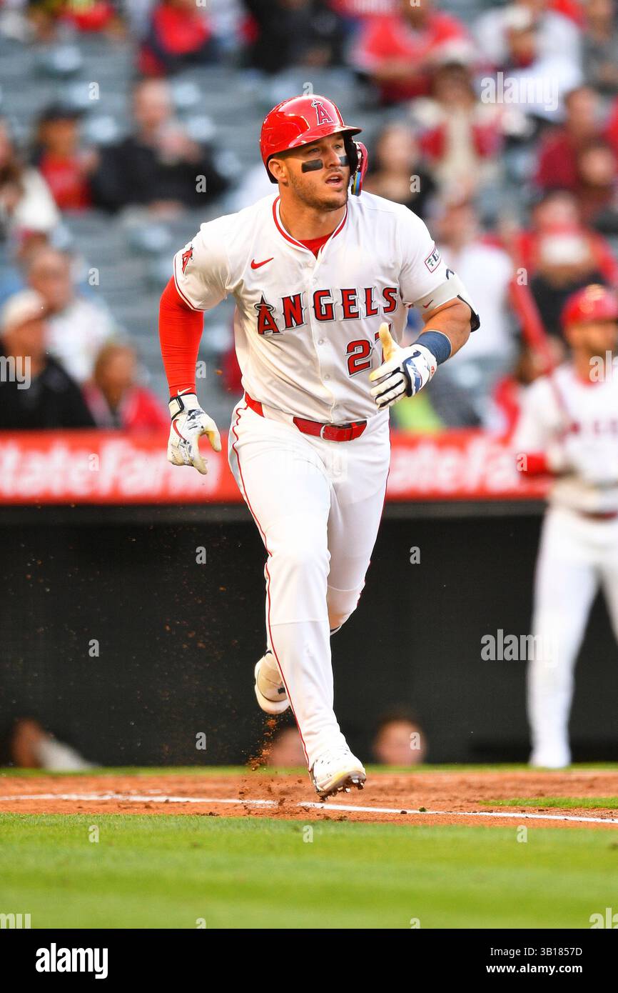 ANAHEIM, CA - APRIL 24: Los Angeles Angels outfielder Mike Trout (27 ...