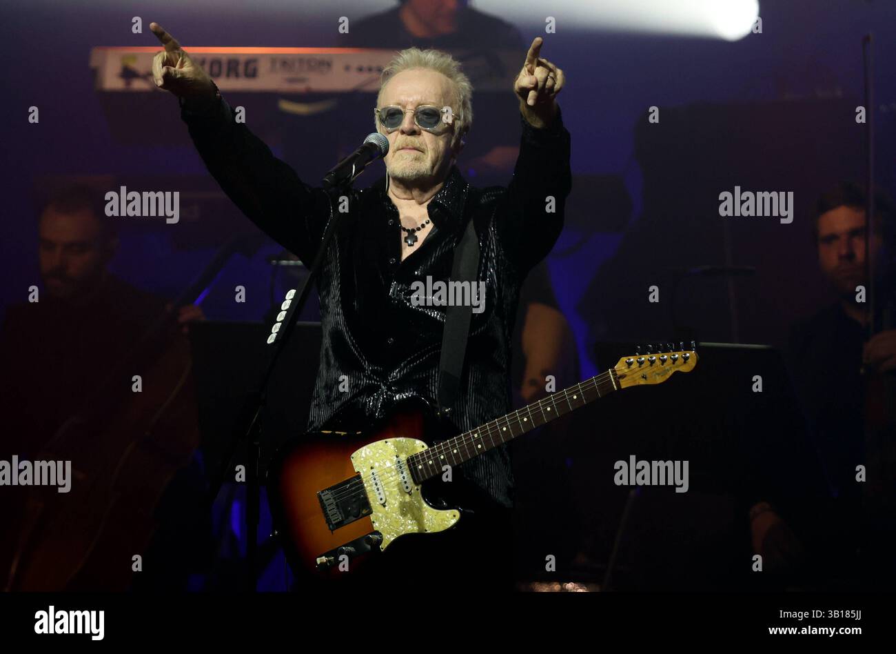 Music Concert - Umberto Tozzi LUltima notte rosa - the final tour Italian songwriter Umberto ...