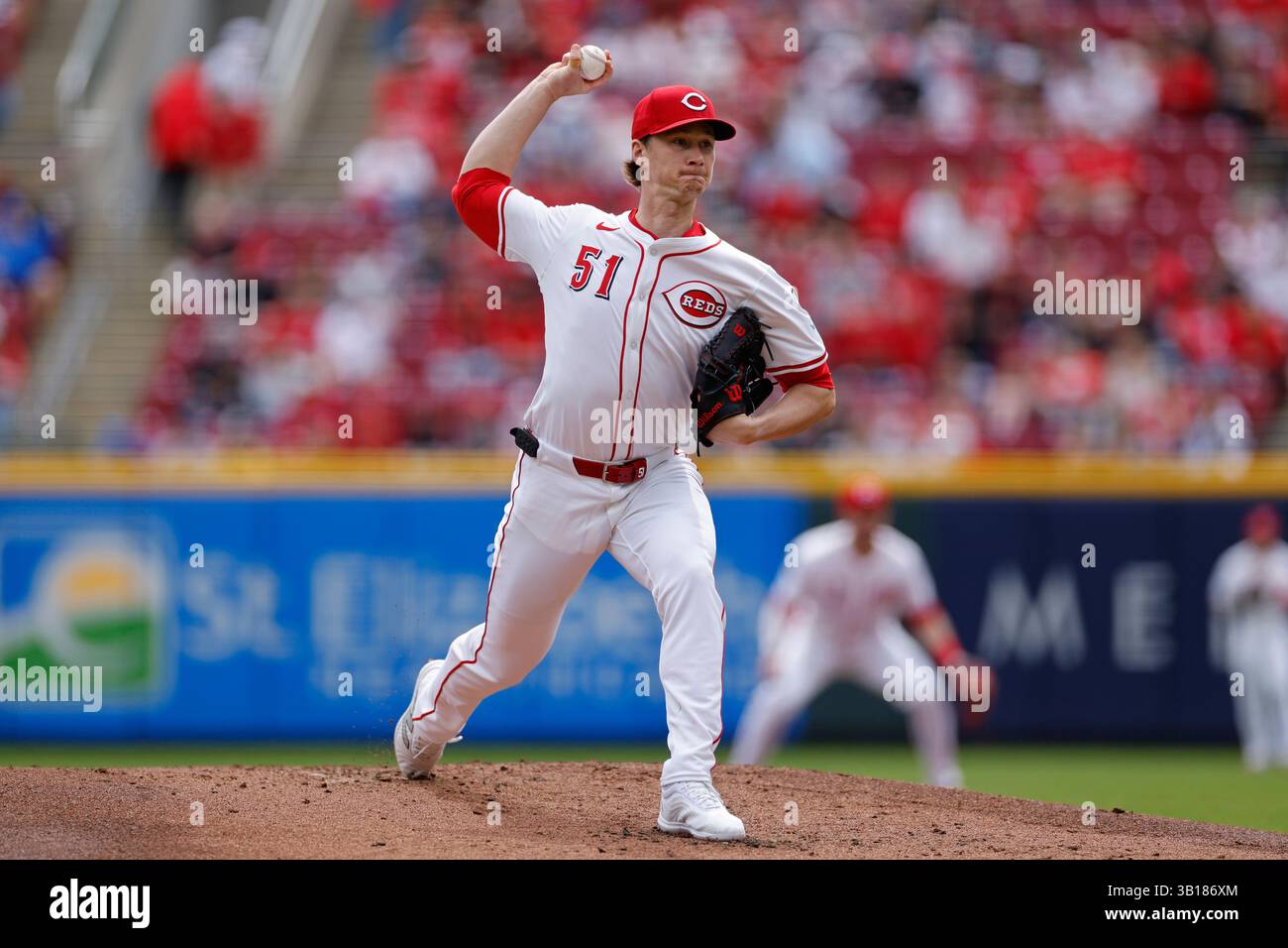CINCINNATI, OH - APRIL 17: Cincinnati Reds pitcher Brady Singer (51 ...