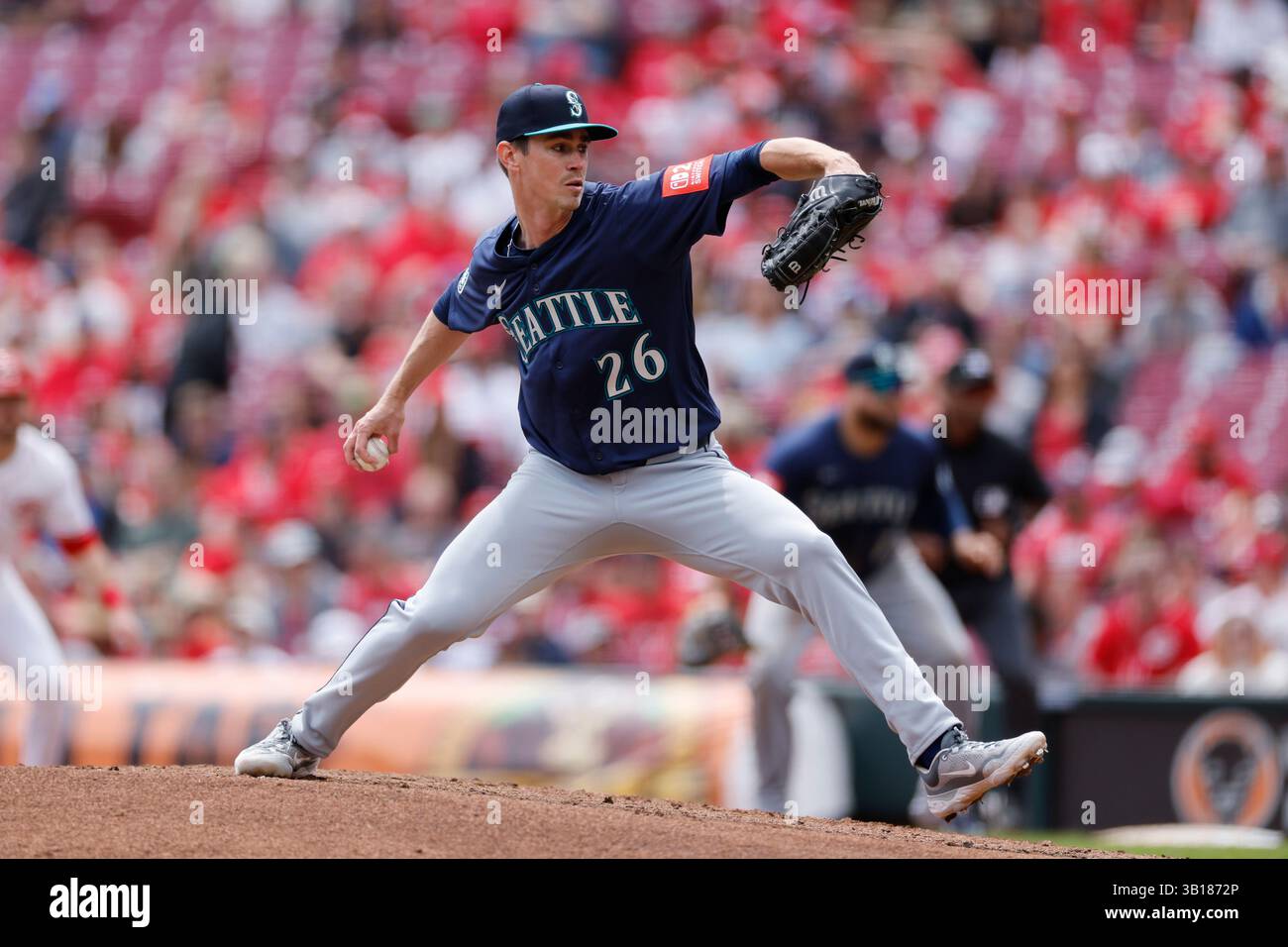 CINCINNATI, OH - APRIL 17: Seattle Mariners pitcher Emerson Hancock (26 ...