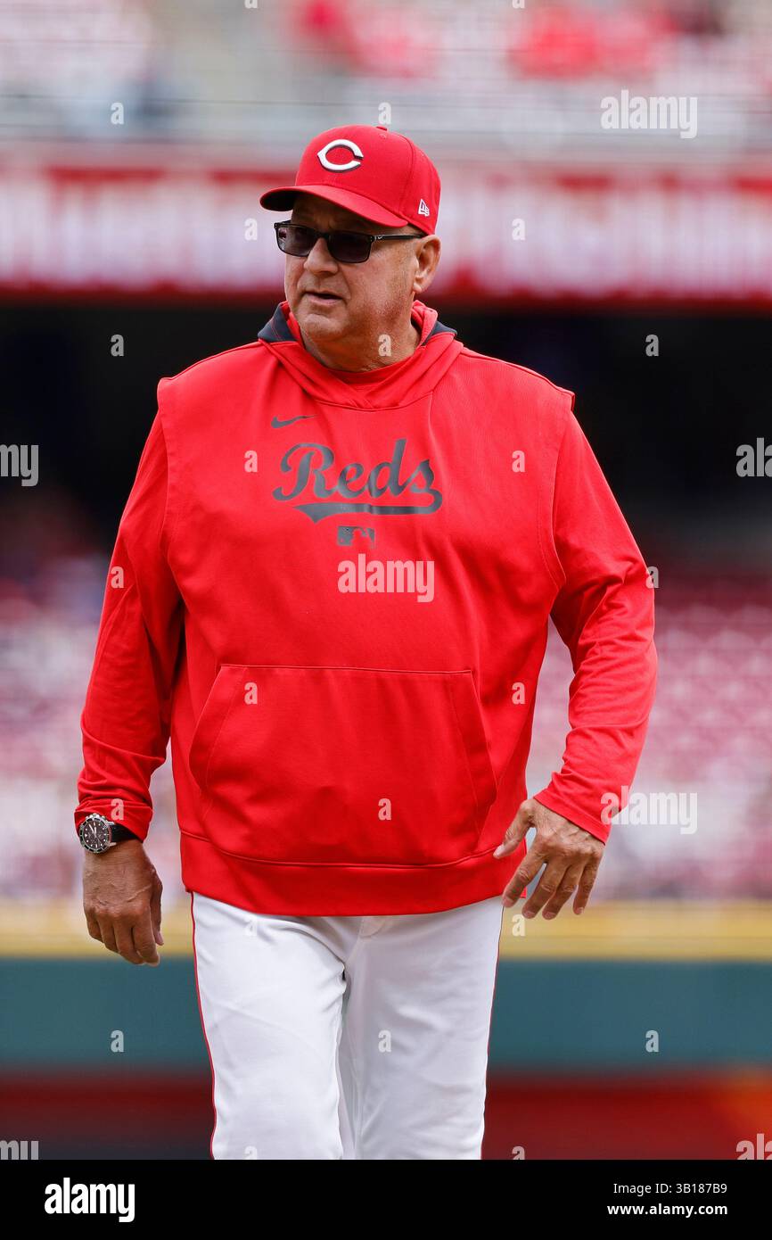 CINCINNATI, OH - APRIL 17: Cincinnati Reds manager Terry Francona (77 ...