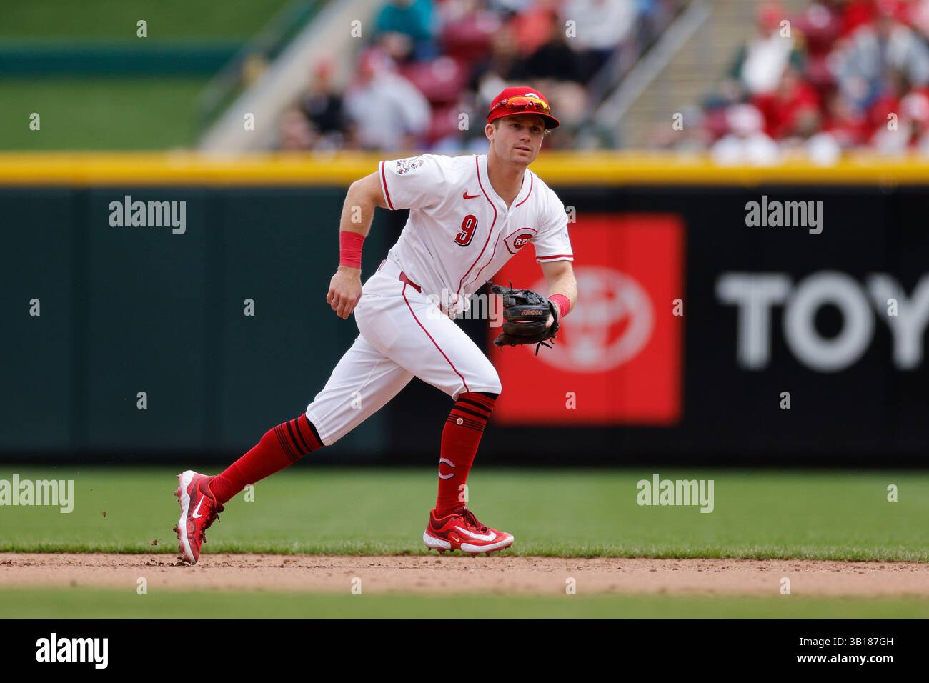 CINCINNATI, OH - APRIL 17: Cincinnati Reds second baseman Matt McLain ...