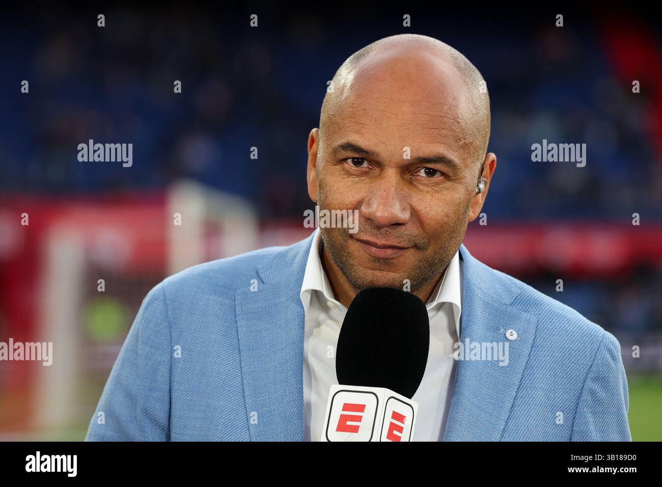 Rotterdam, Netherlands. 25th Apr, 2025. ROTTERDAM, NETHERLANDS - APRIL 25: ESPN Presentator ...