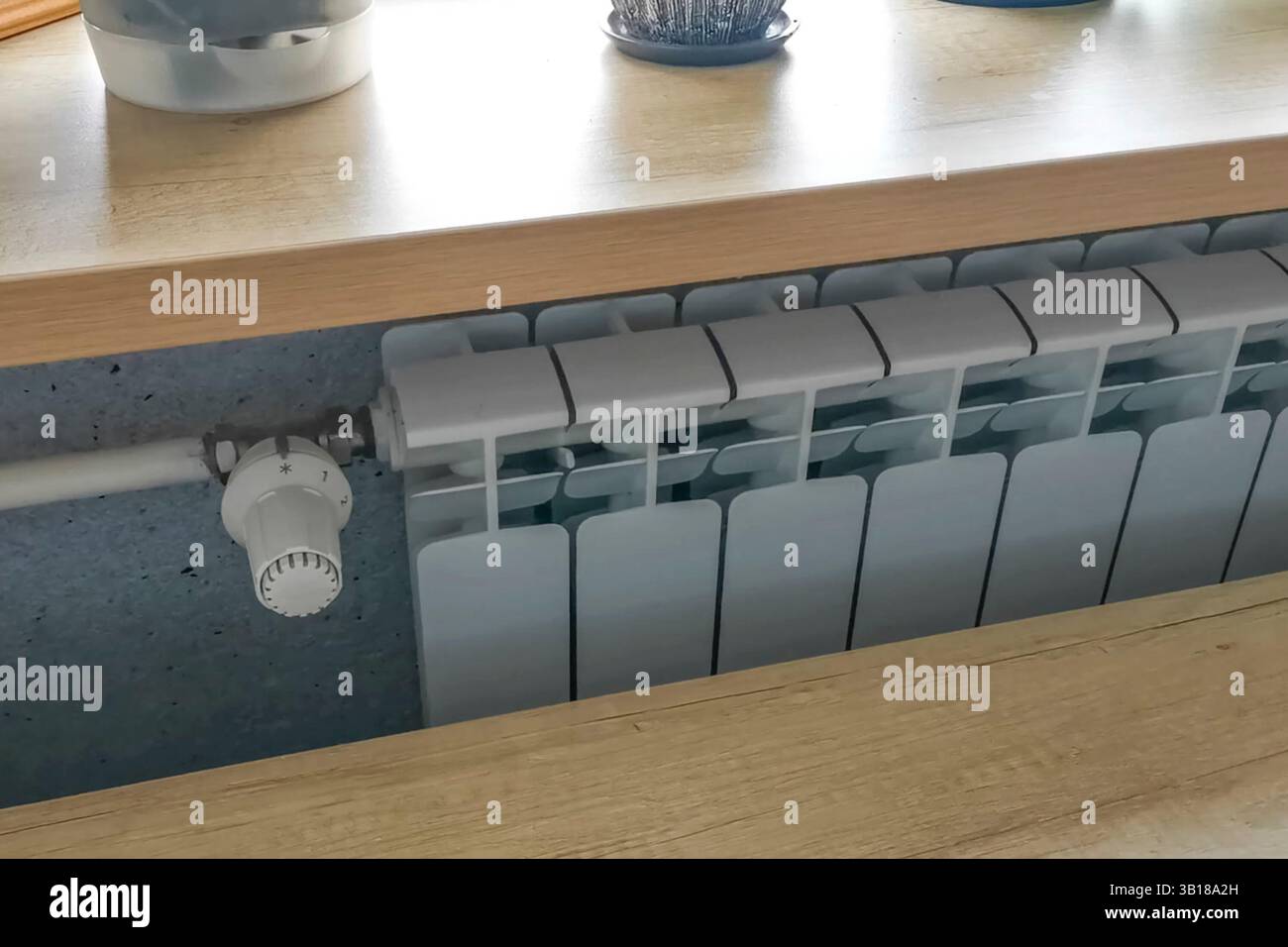 Household radiator heat control hi-res stock photography and images - Alamy