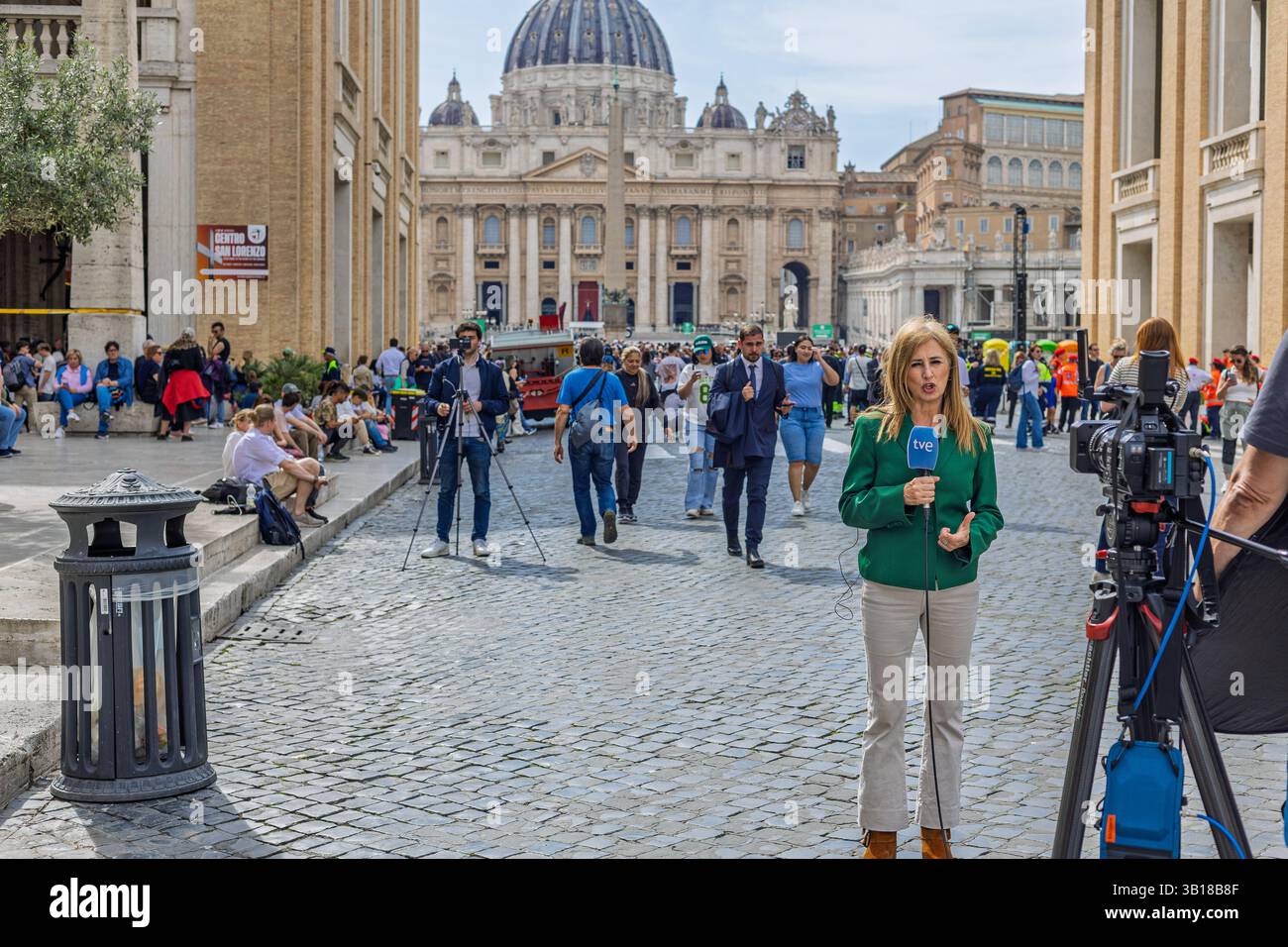 Vatican - April, 23, 2025: Female TV reporter broadcasts from St Peters ...