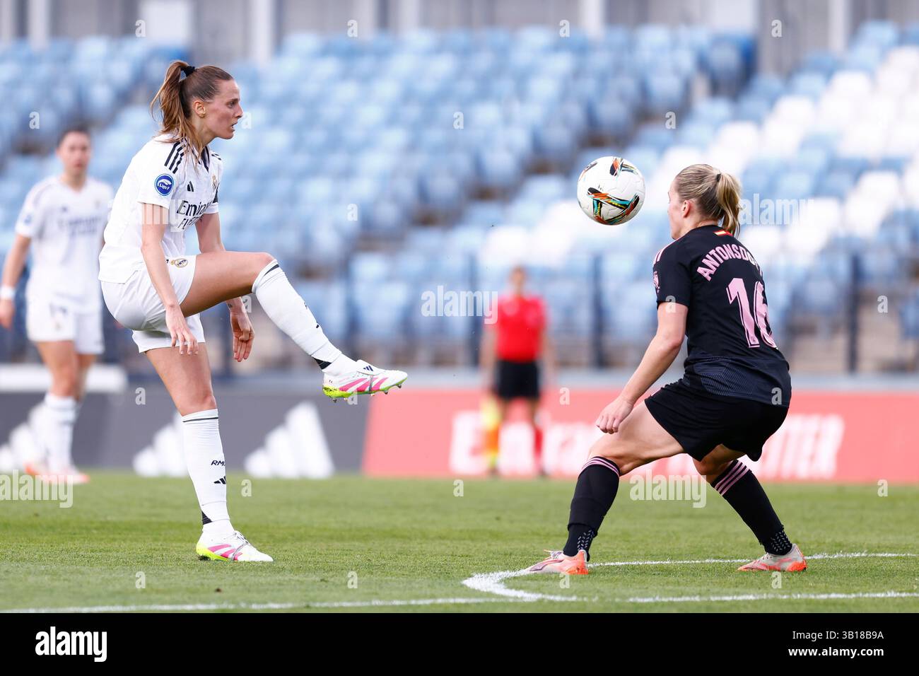 Sandie Toletti of Real Madrid in action during the Spanish Women League ...