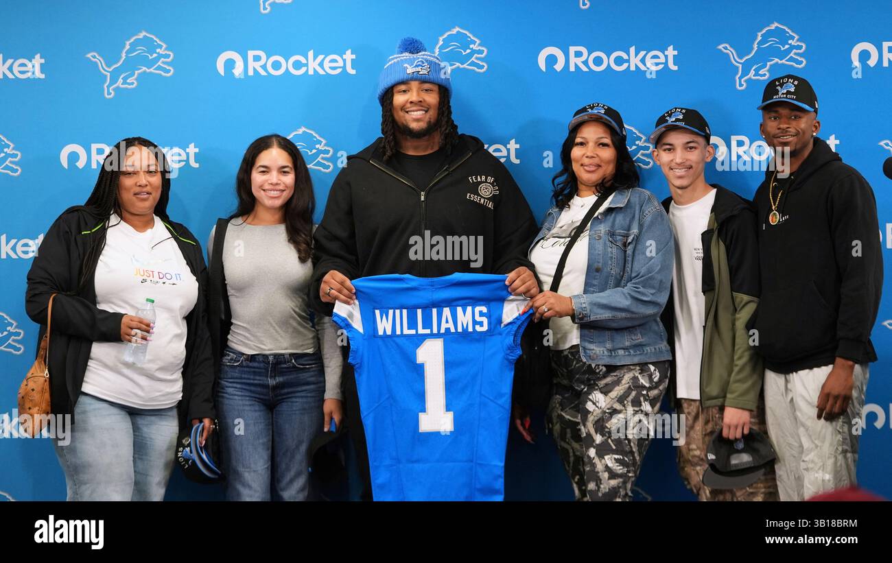 Ohio State defensive tackle Tyleik Williams, the Detroit Lions first ...