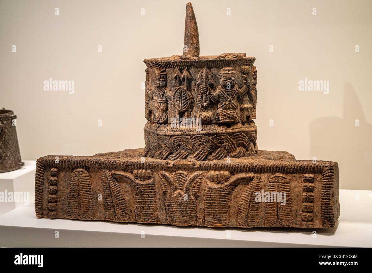 Altar for the worship of the hand, Ikegobo, ancient Benin Kingdom, Edo ...