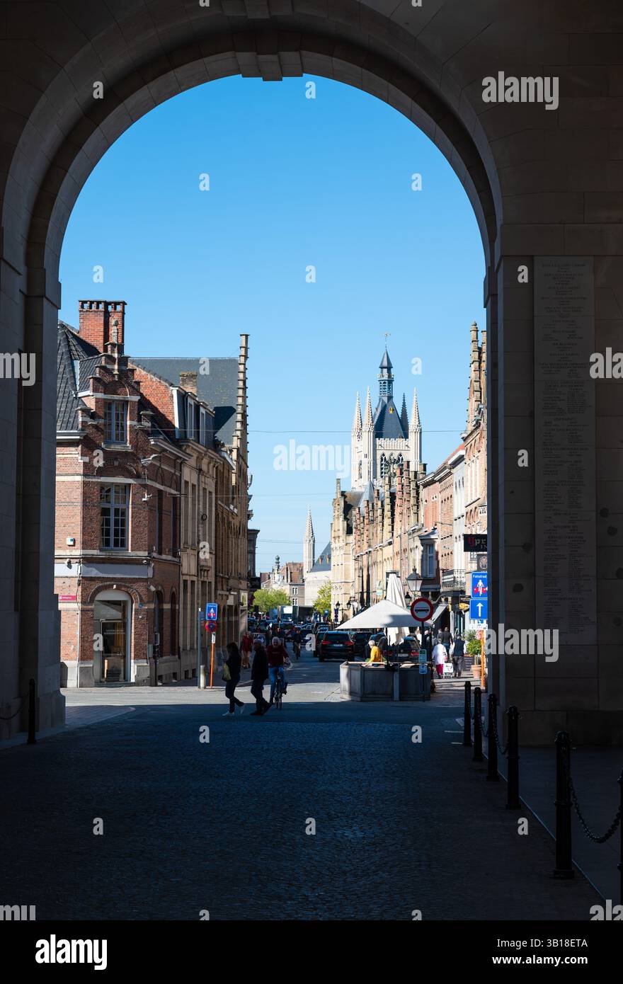 The Menenpoort or Menin Gate, the memorial monument with the Last Post ...