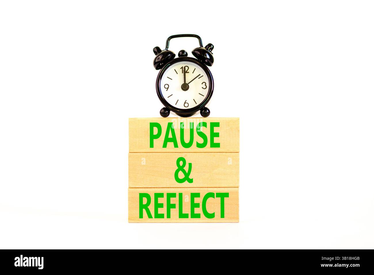 Pause and reflect symbol. Concept words Pause and reflect on beautiful ...