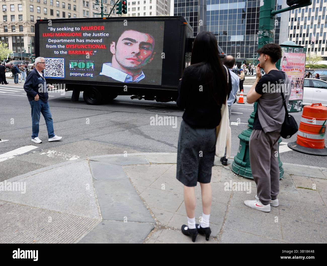 New York, United States. 25th Apr, 2025. A message in support of UHC ...
