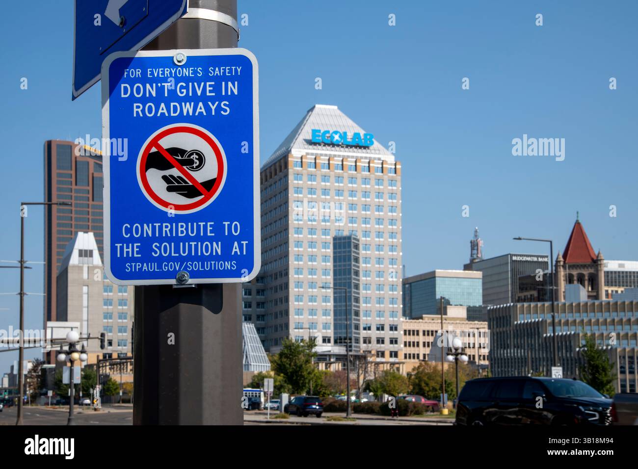 St. Paul, Minnesota. Anti-panhandling sign. To discourage giving to ...