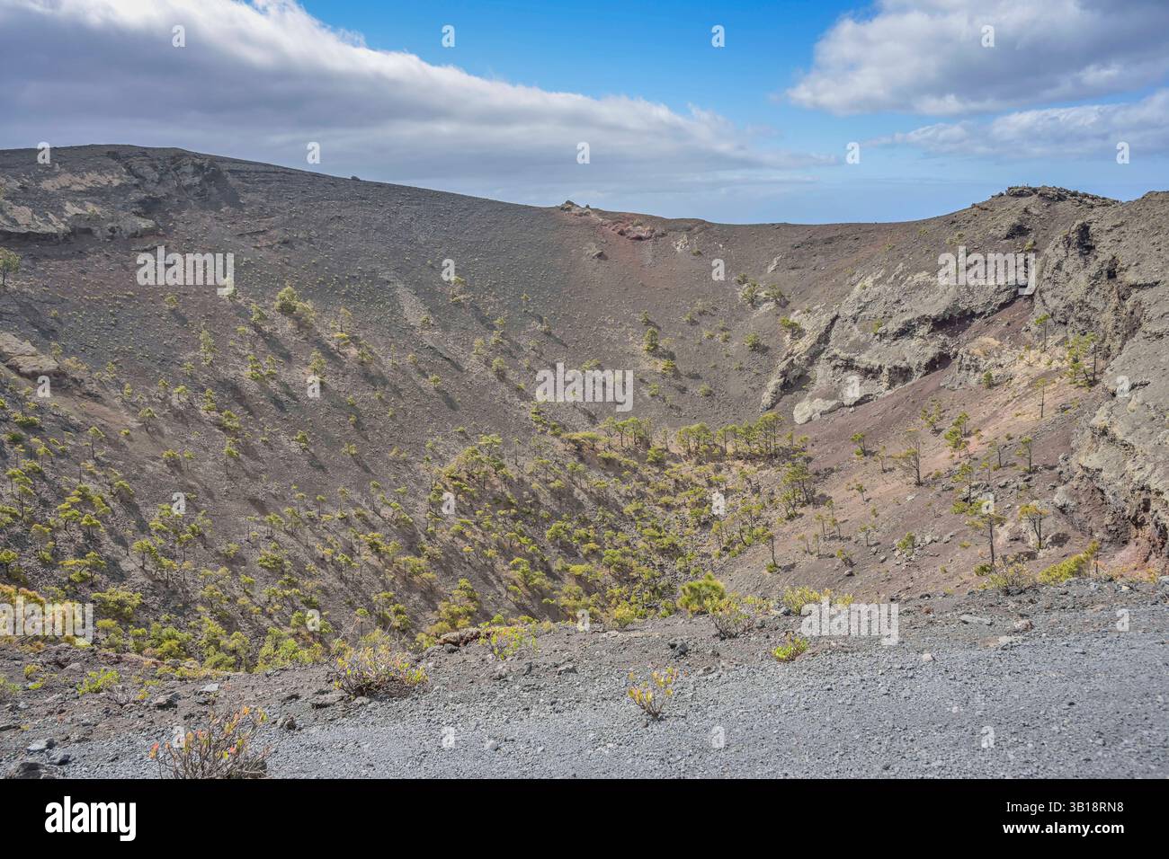 Krater, Kraterrand, Vulkan San Antonio, La Palma, Spanien *** Crater ...