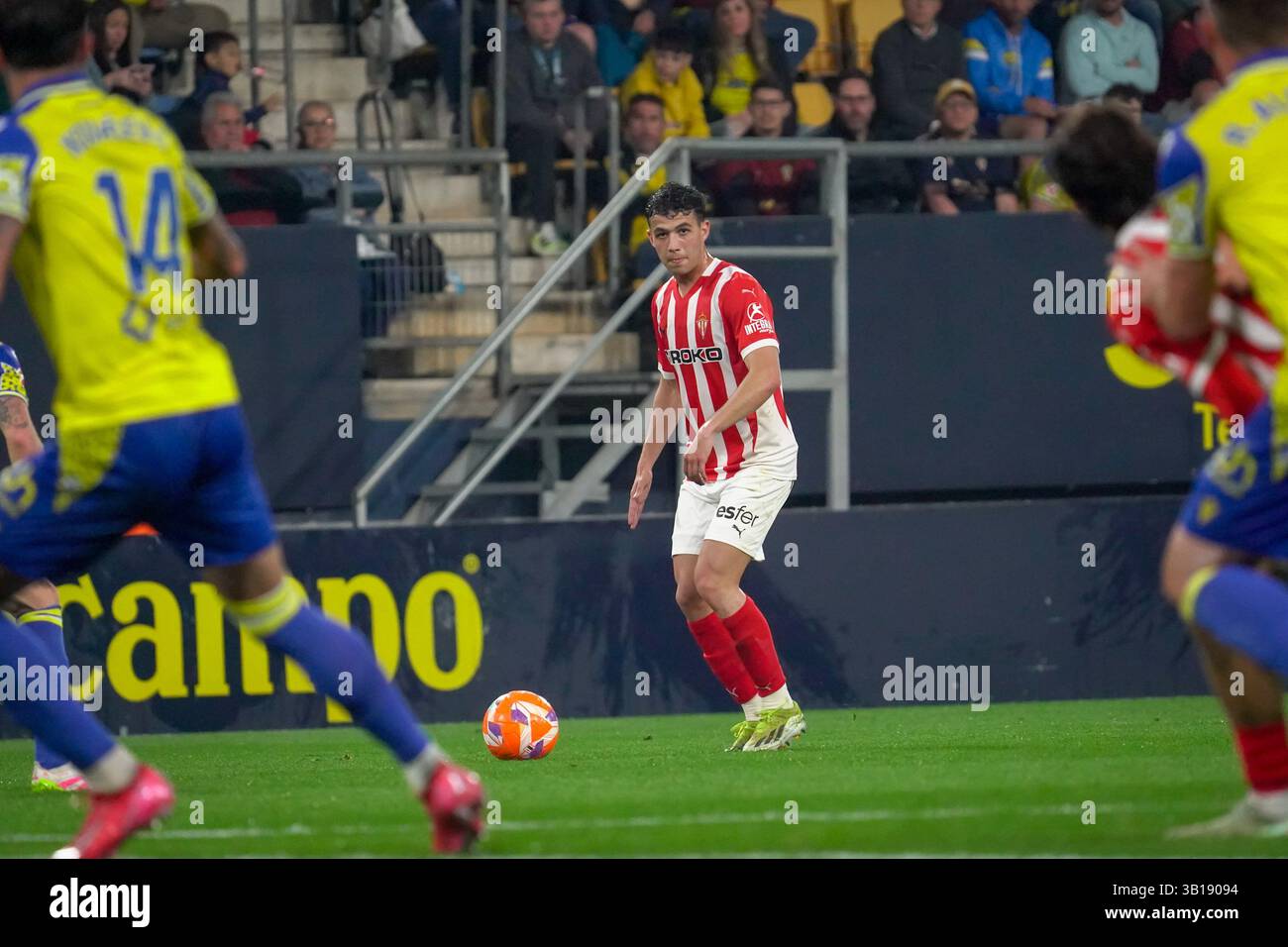 Cadiz, Spain. 25th Apr, 2025. Cadiz, Spain, March 25th 2025 Nacho ...