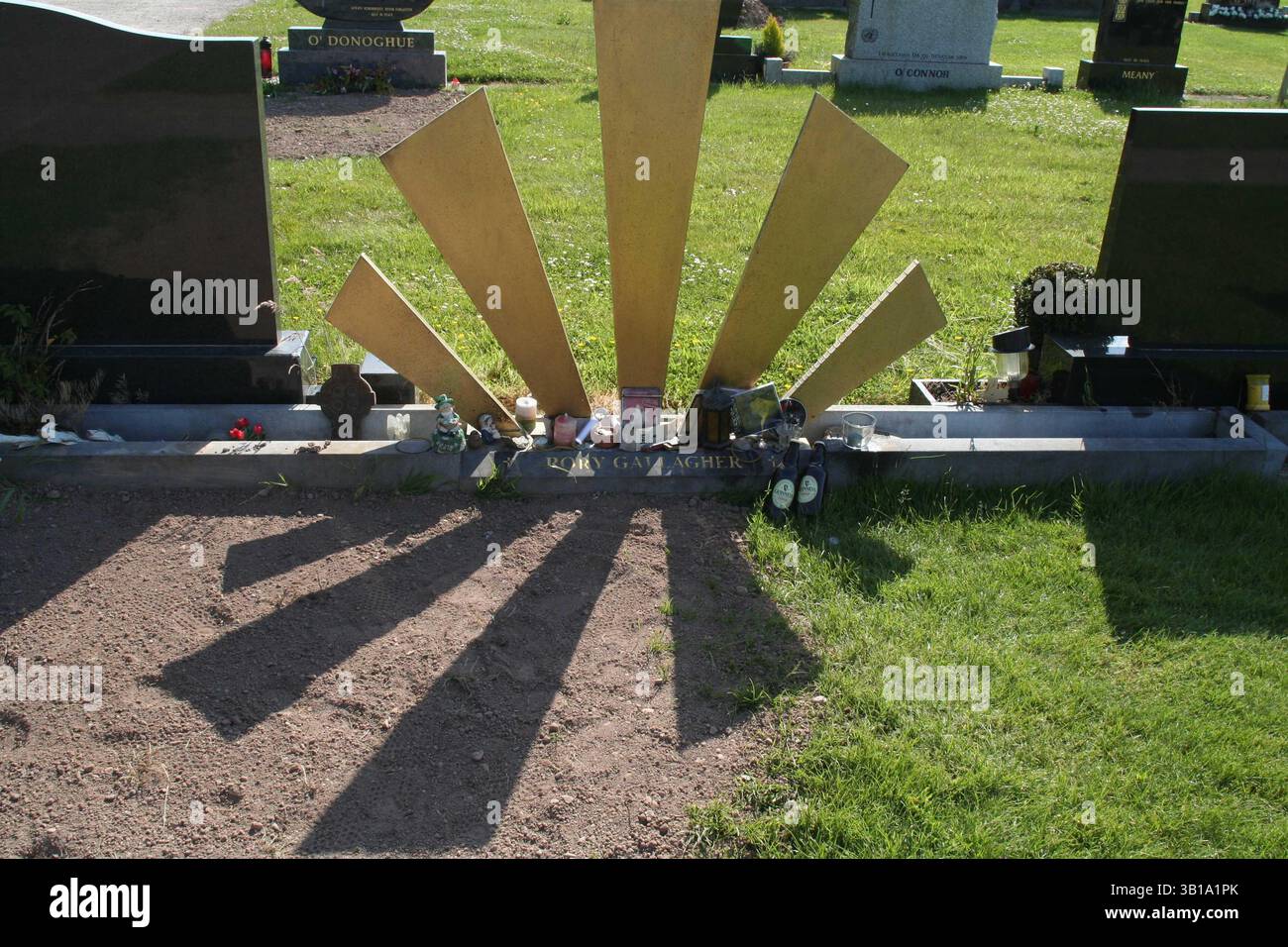 Rory gallagher hi-res stock photography and images - Alamy