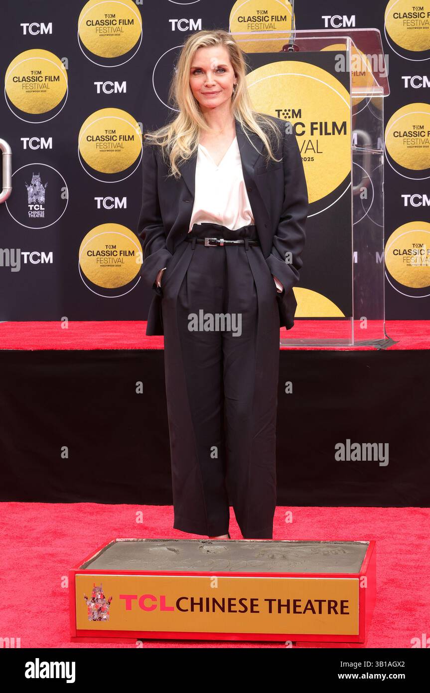 Los Angeles, California, USA. 25th Apr, 2025. Michelle Pfeiffer At TCM ...