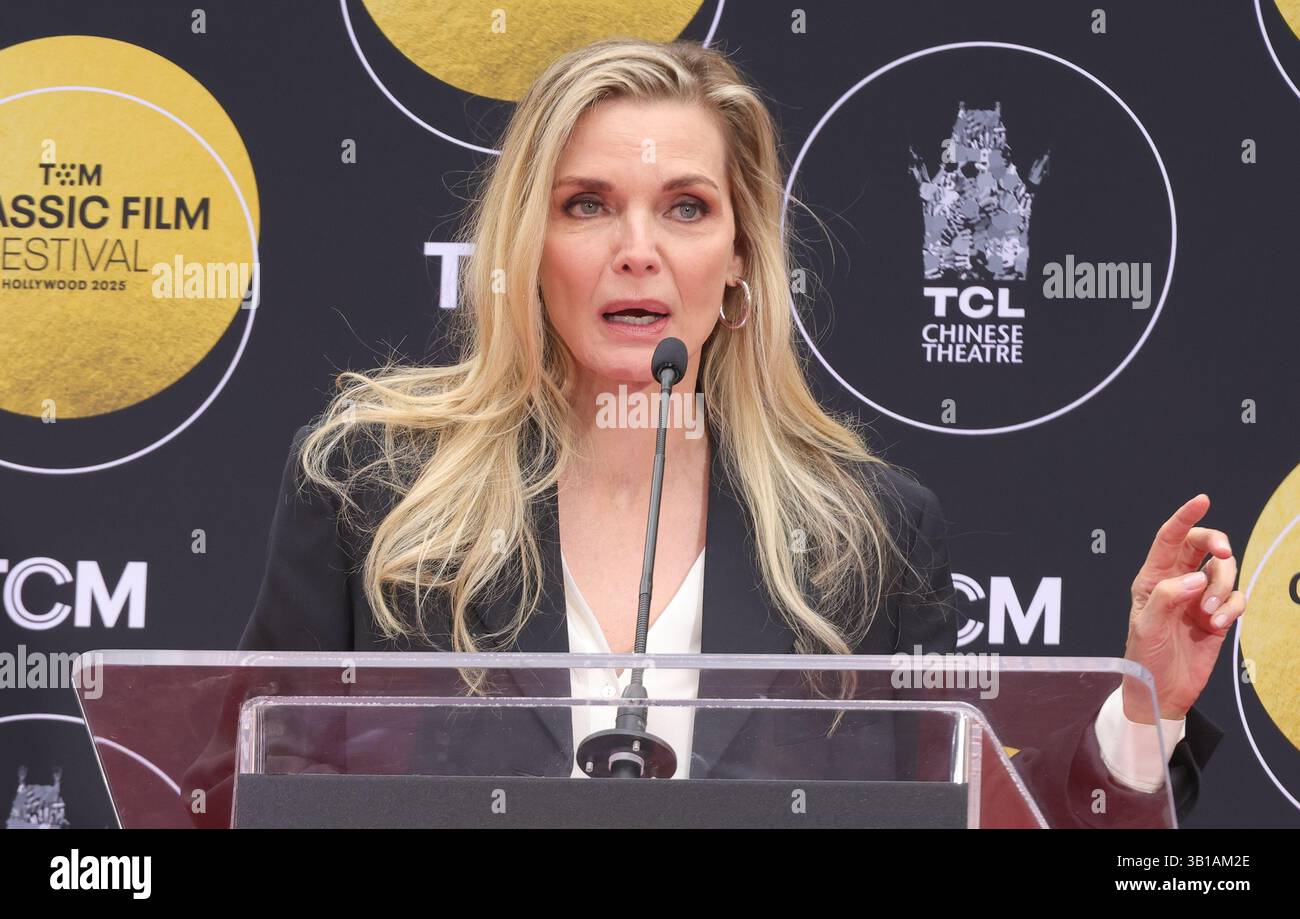 Los Angeles, California, USA. 25th Apr, 2025. Michelle Pfeiffer At TCM ...