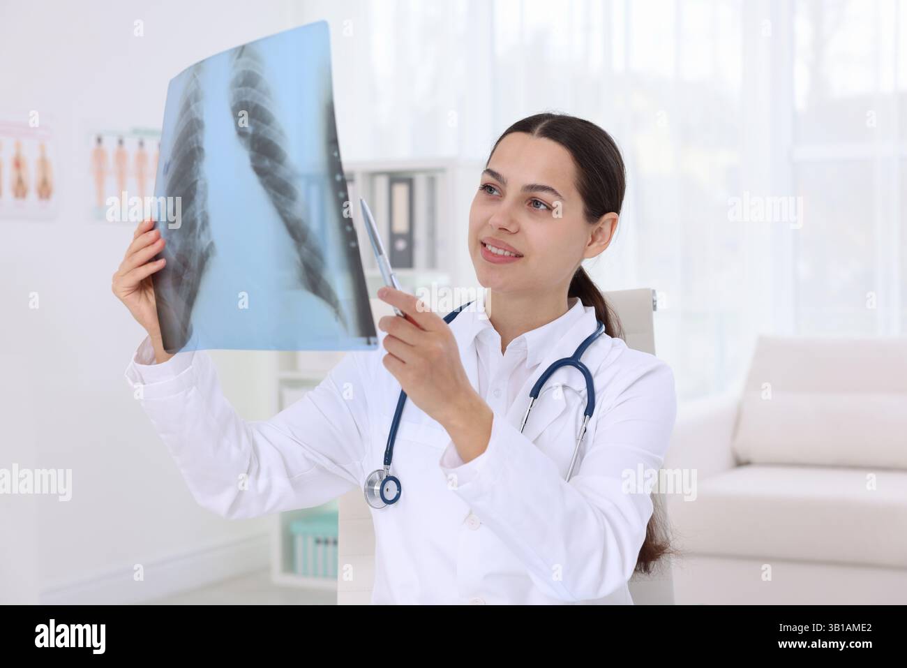 Doctor examining ribs MRI scan in hospital Stock Photo - Alamy