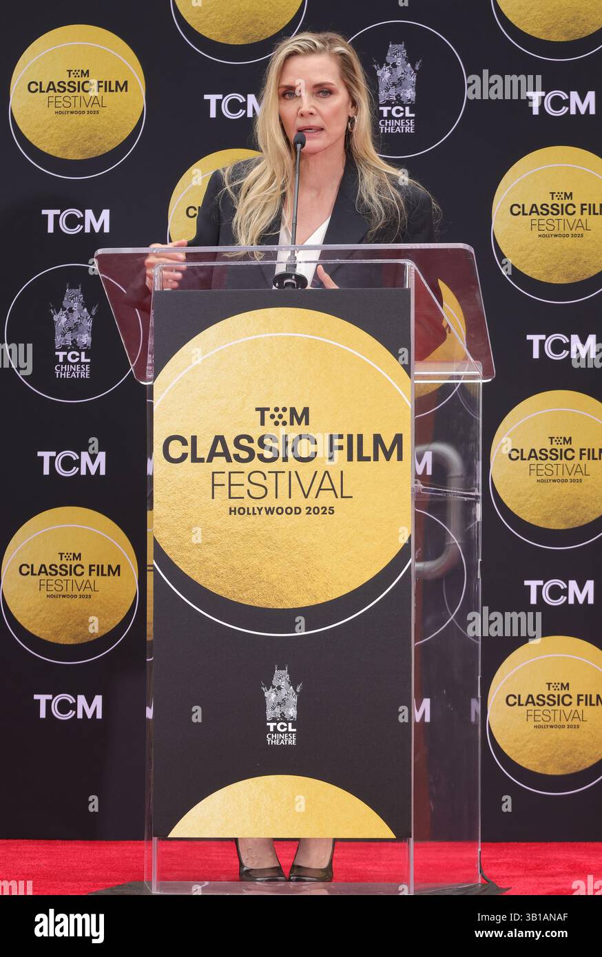 Los Angeles, California, USA. 25th Apr, 2025. Michelle Pfeiffer At TCM ...