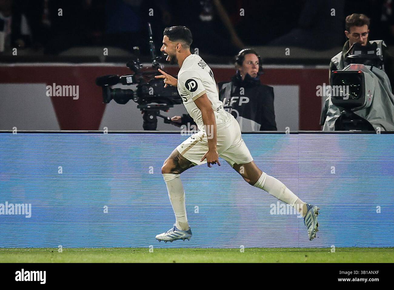 Morgan SANSON of Nice celebrates his goal during the French ...