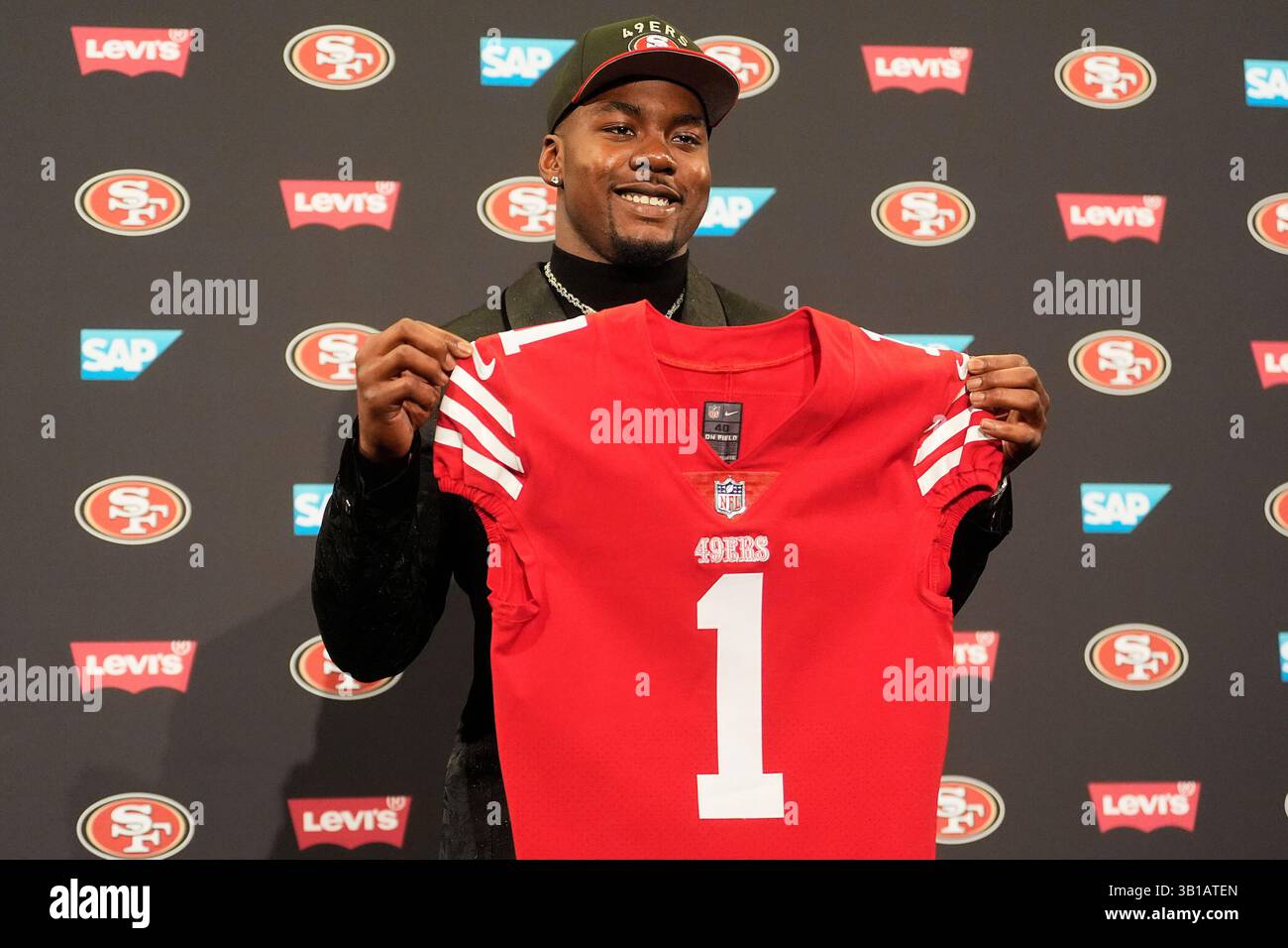 Defensive lineman Mykel Williams, the San Francisco 49ers' first-round ...