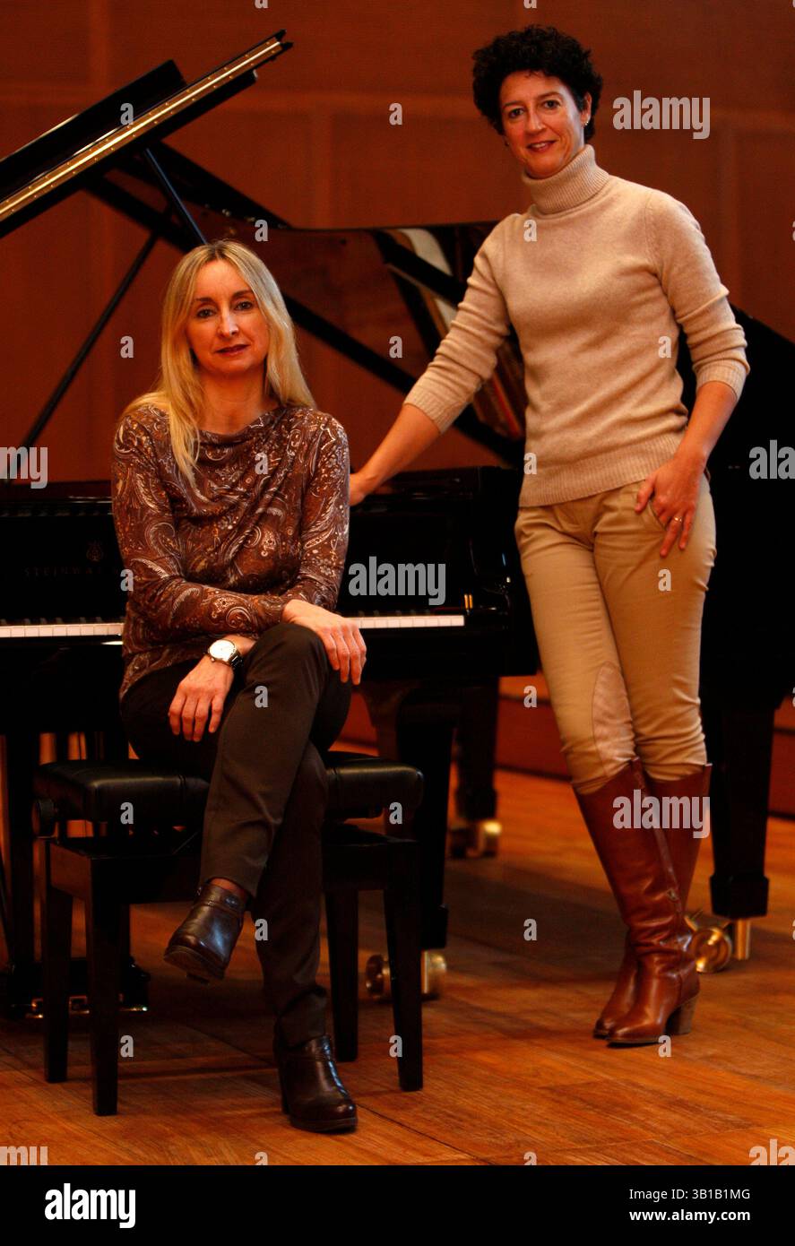 Jose maria bustos hi-res stock photography and images - Alamy