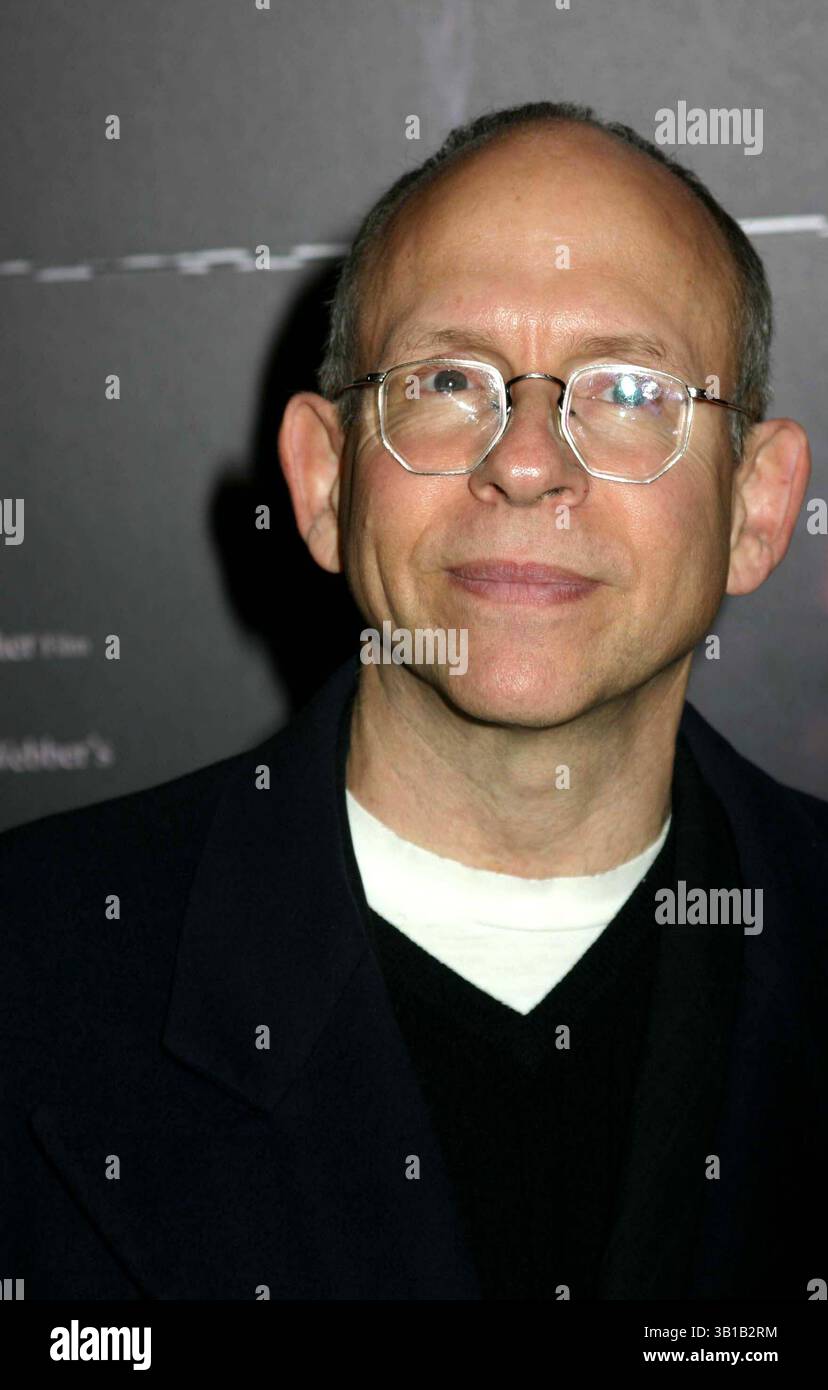 Dec. 12, 2004 - New York, New York, U.S. - K40840ML.NEW YORK PREMIERE ...